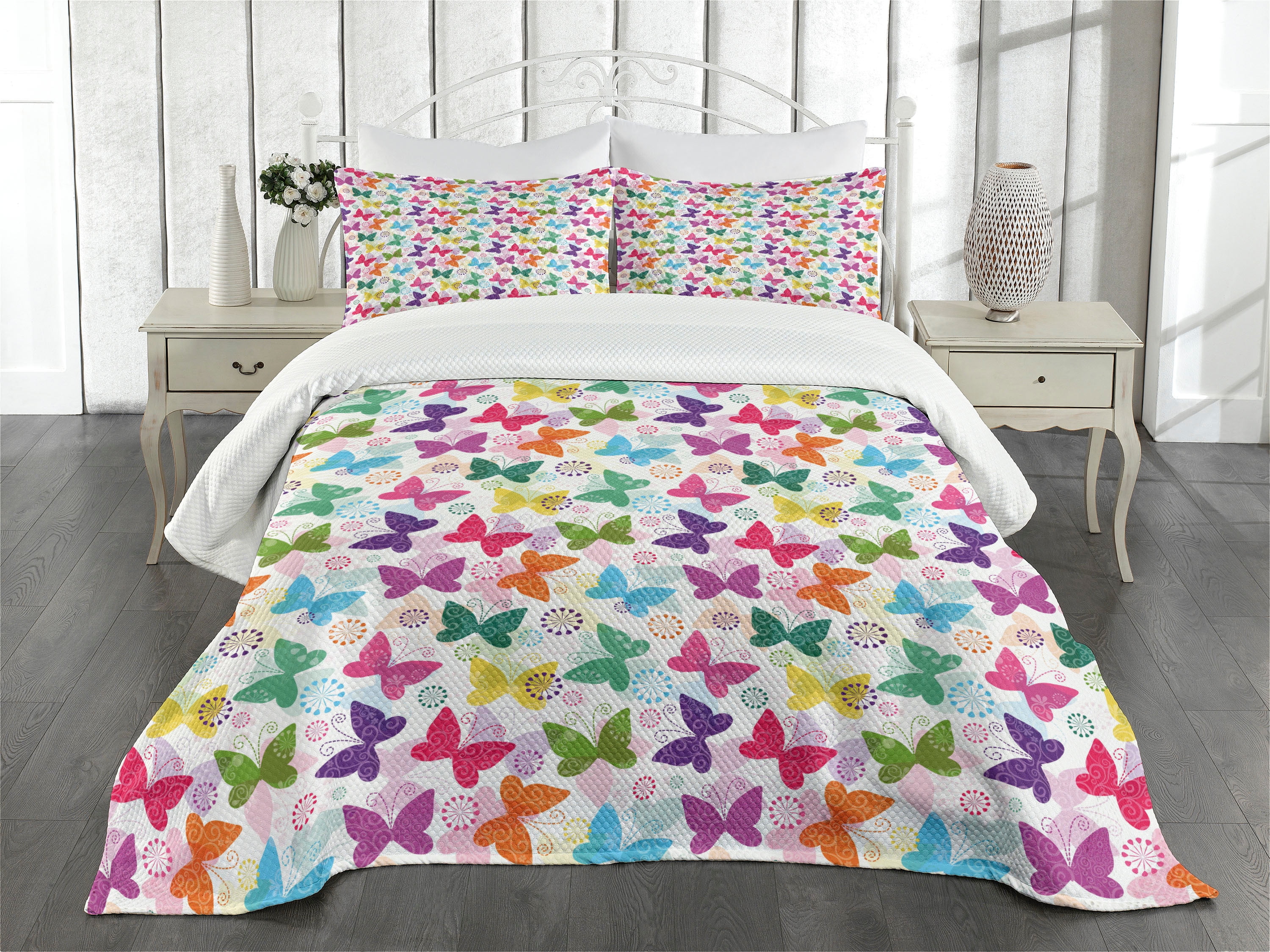 Ambesonne Butterfly Quilted Bedspread Set 3 Pcs, Vibrant Floral Happy ...