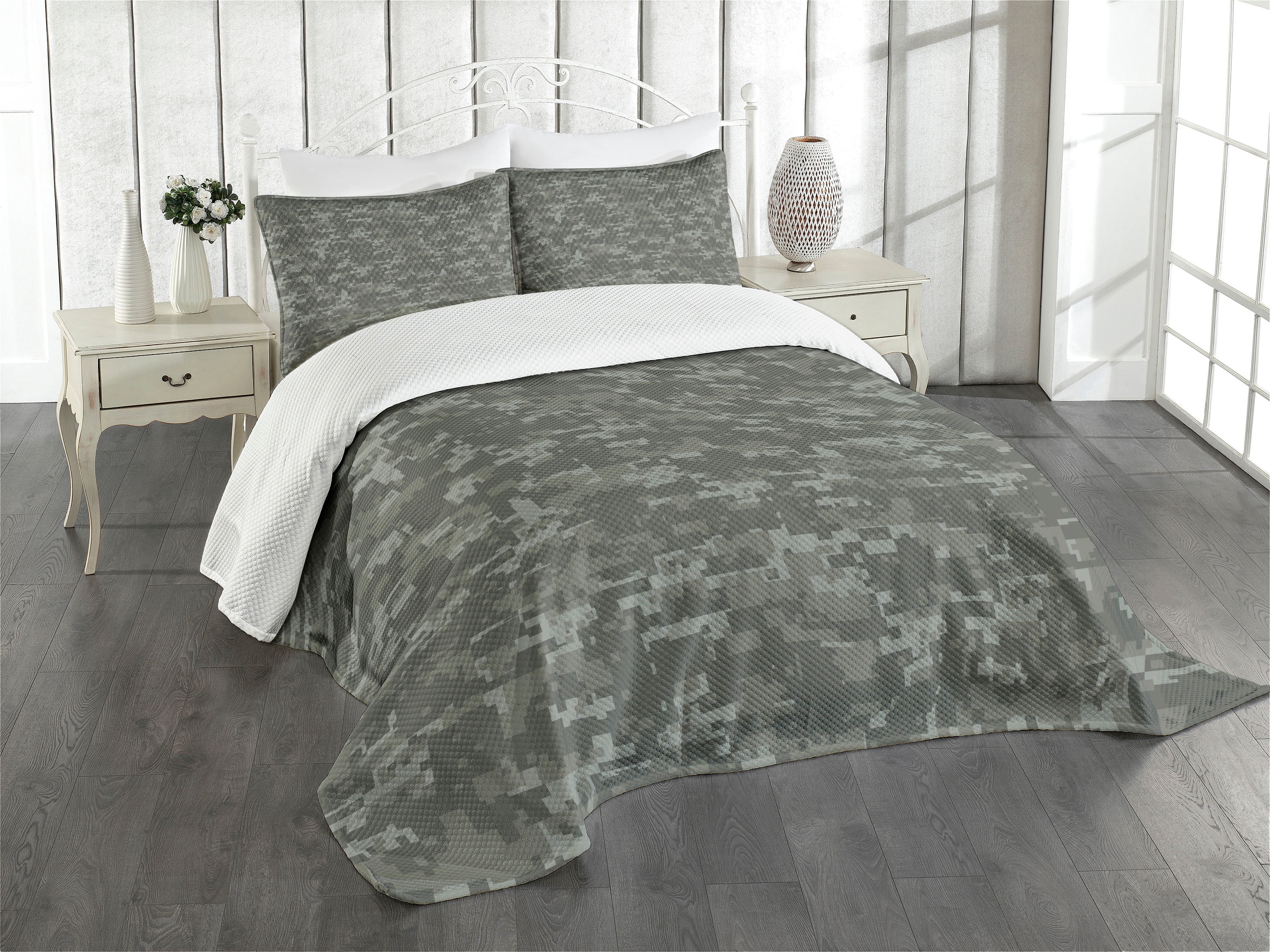Ambesonne Camouflage Quilted Bedspread Set 3 Pcs, Dark Forest Conceal ...