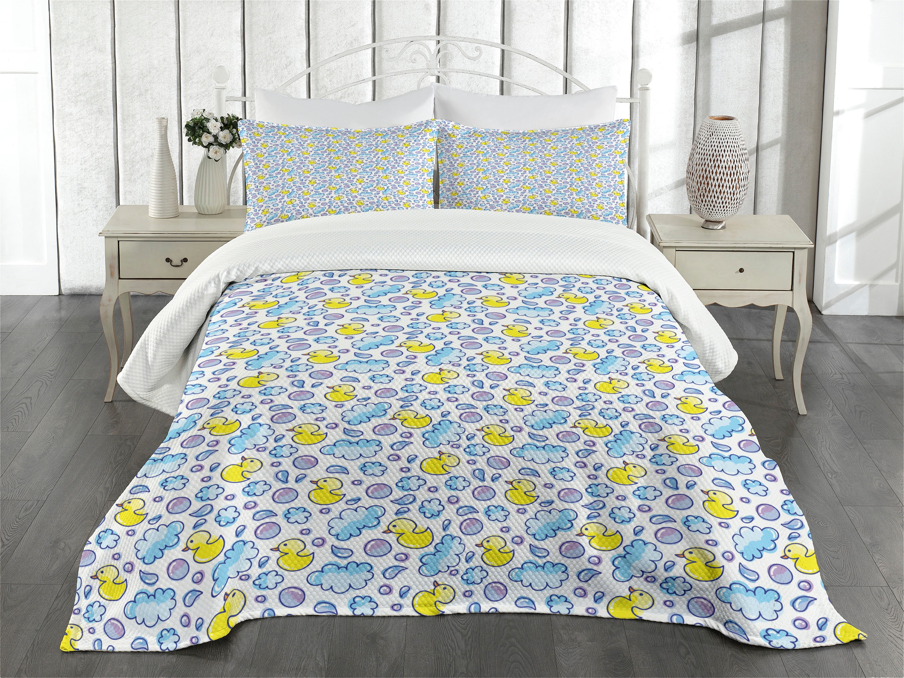 Ambesonne Cartoon Quilted Bedspread Set 3 Pcs, Watercolor Bubbles Ducks ...