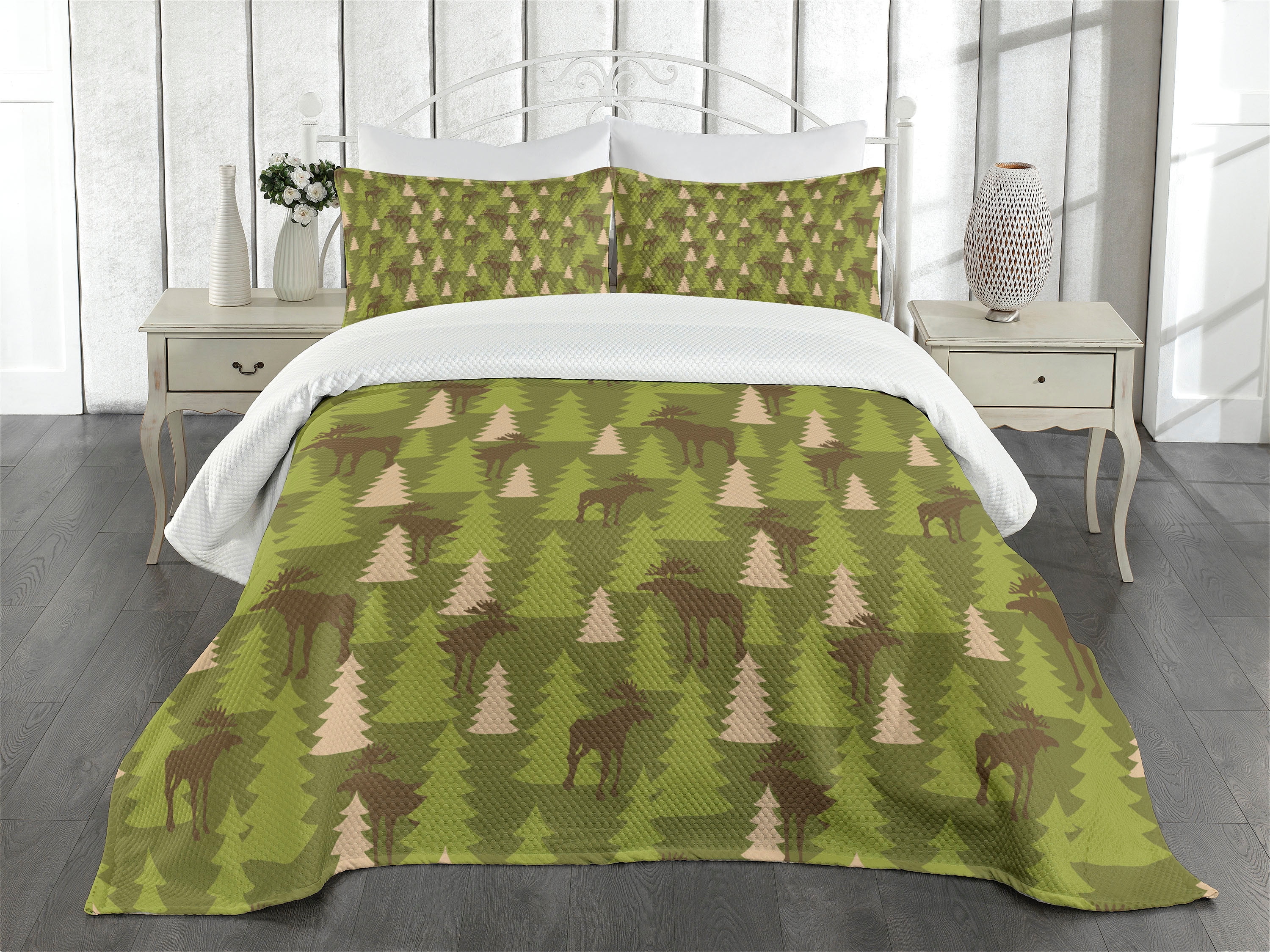 Ambesonne Deer Quilted Bedspread Set 3 Pcs, Forest Creatures Moose ...