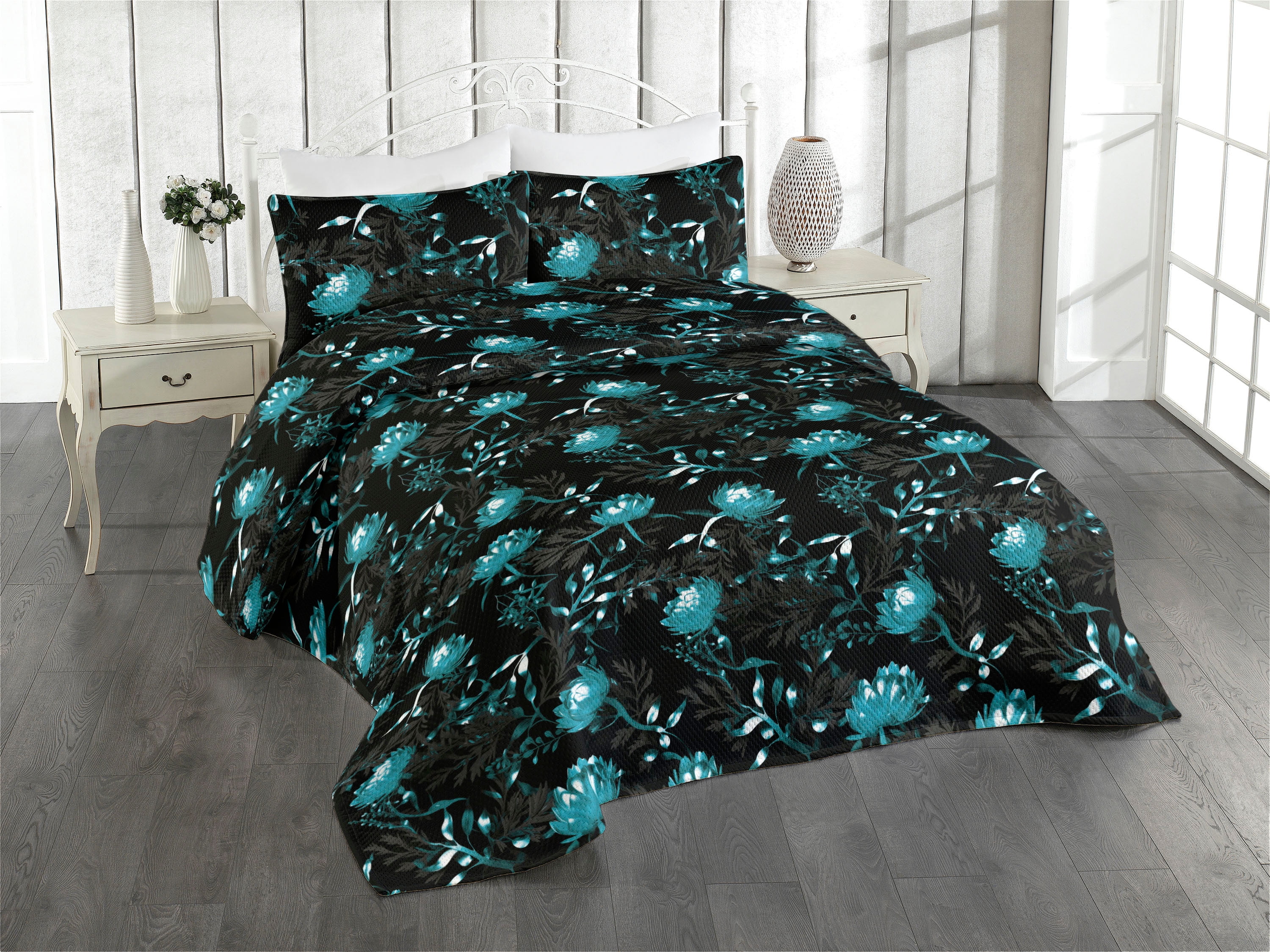 Ambesonne Floral Design Quilted Bedspread Set 3 Pcs, Boho Bloom ...