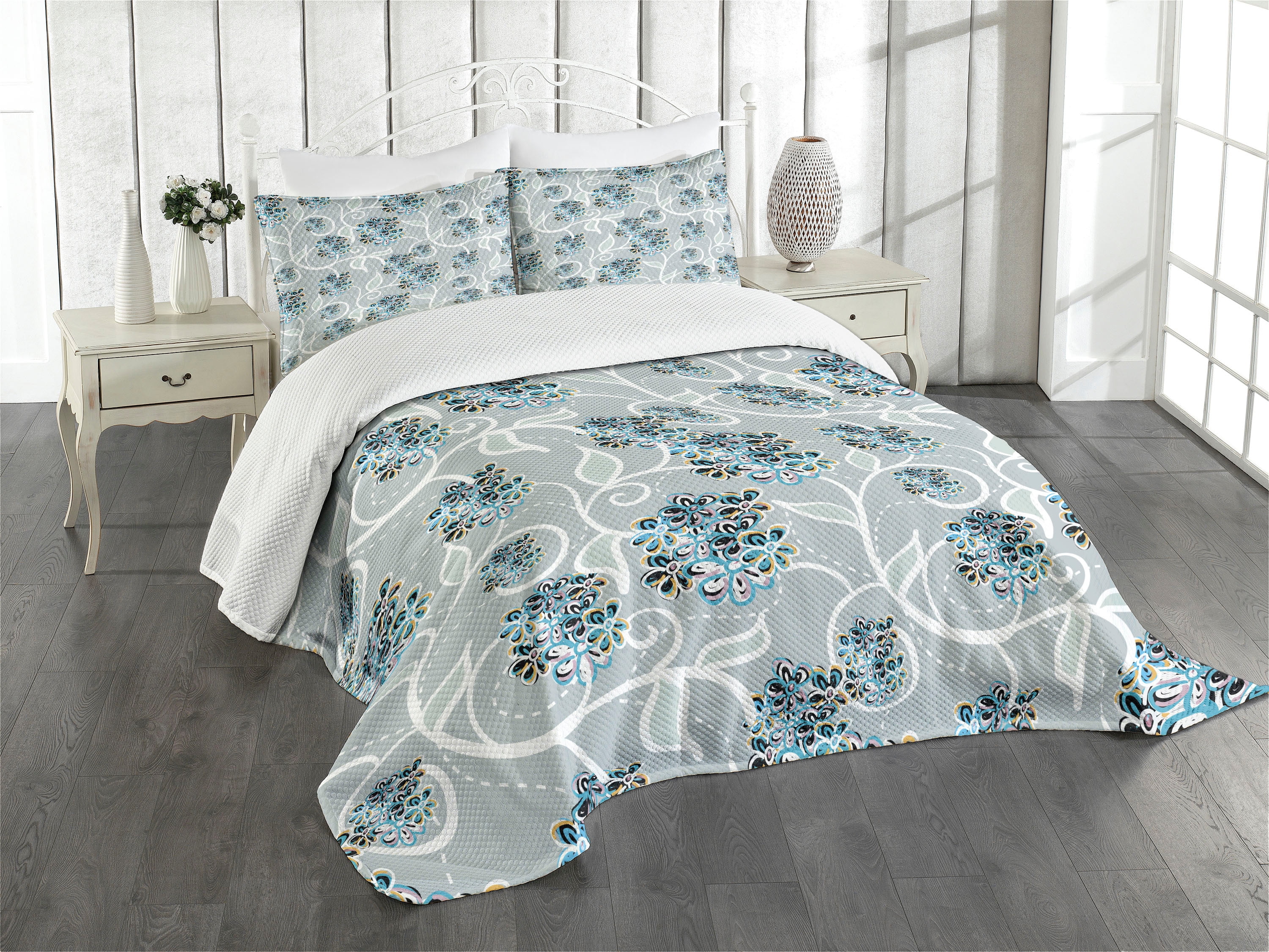 Ambesonne Floral Quilted Bedspread Set 3 Pcs, Swirls Daisy Bouquet ...