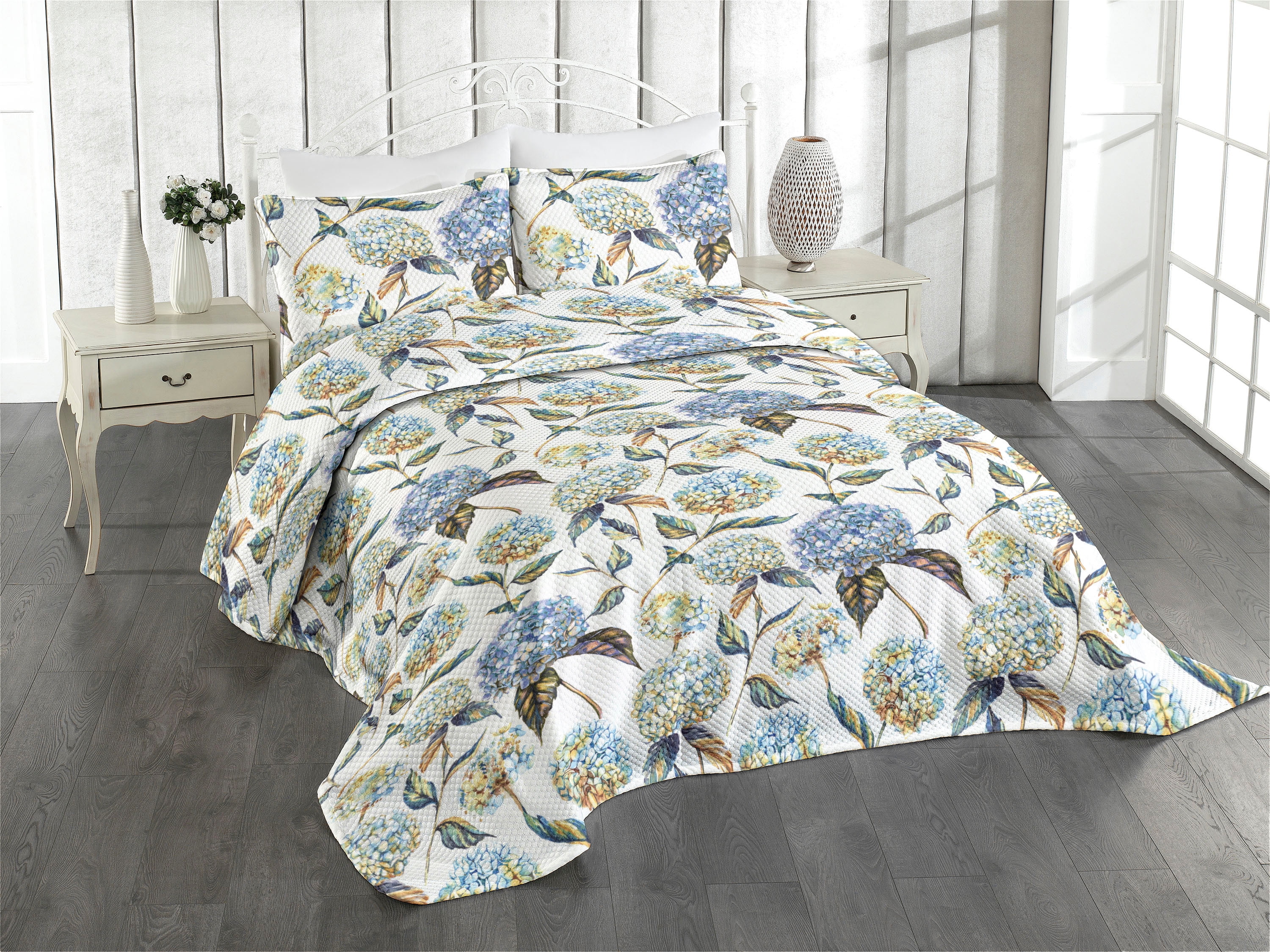 Ambesonne Floral Quilted Coverlet 3 Pcs, Hydrangea Flowers Summer Art ...
