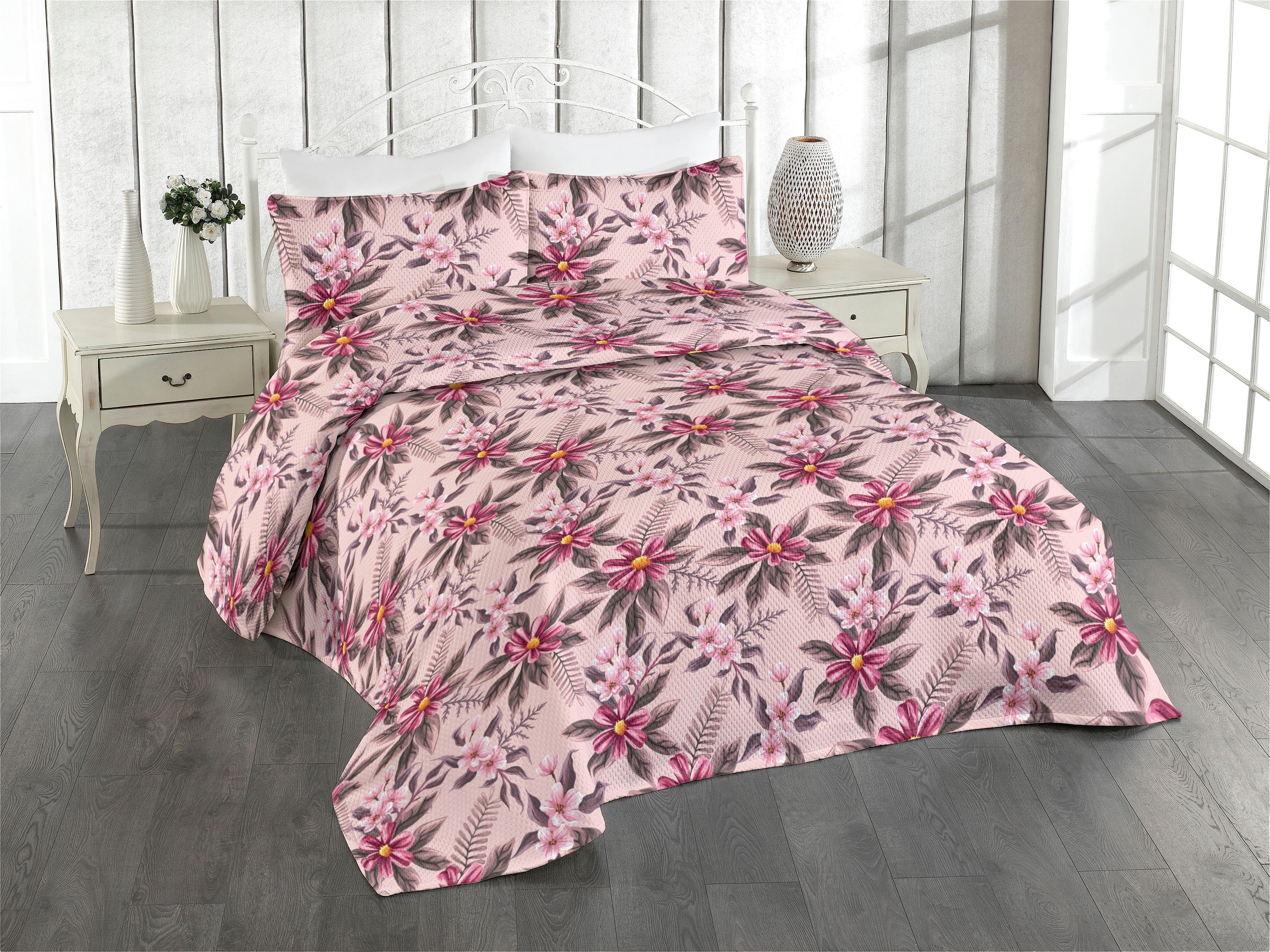 Ambesonne Floral Scene Quilted Bedspread Set 3 Pcs, Spring Romantic ...