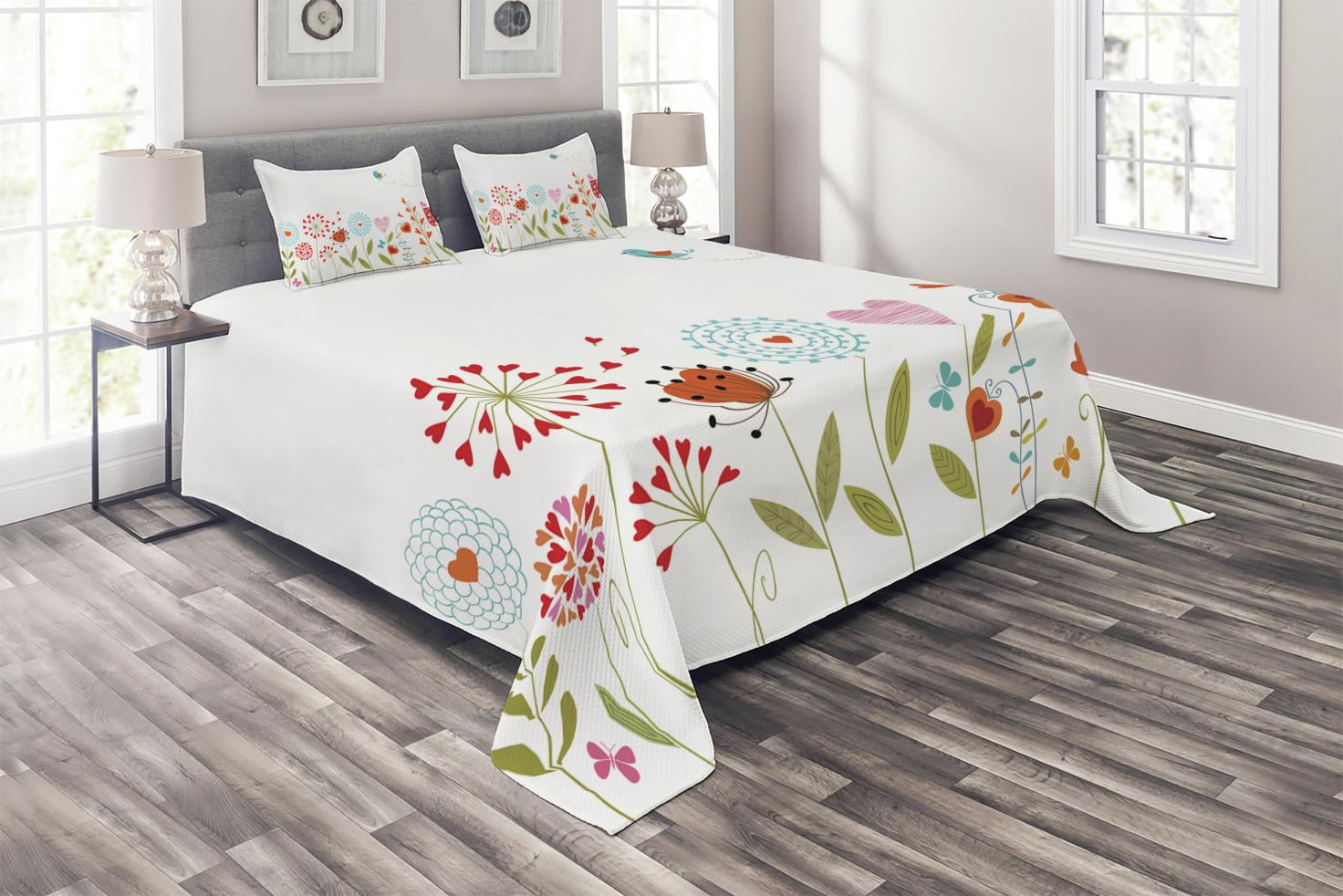 Ambesonne Flower Quilted Coverlet 3 Pcs, Romantic Hearts Design, Queen ...