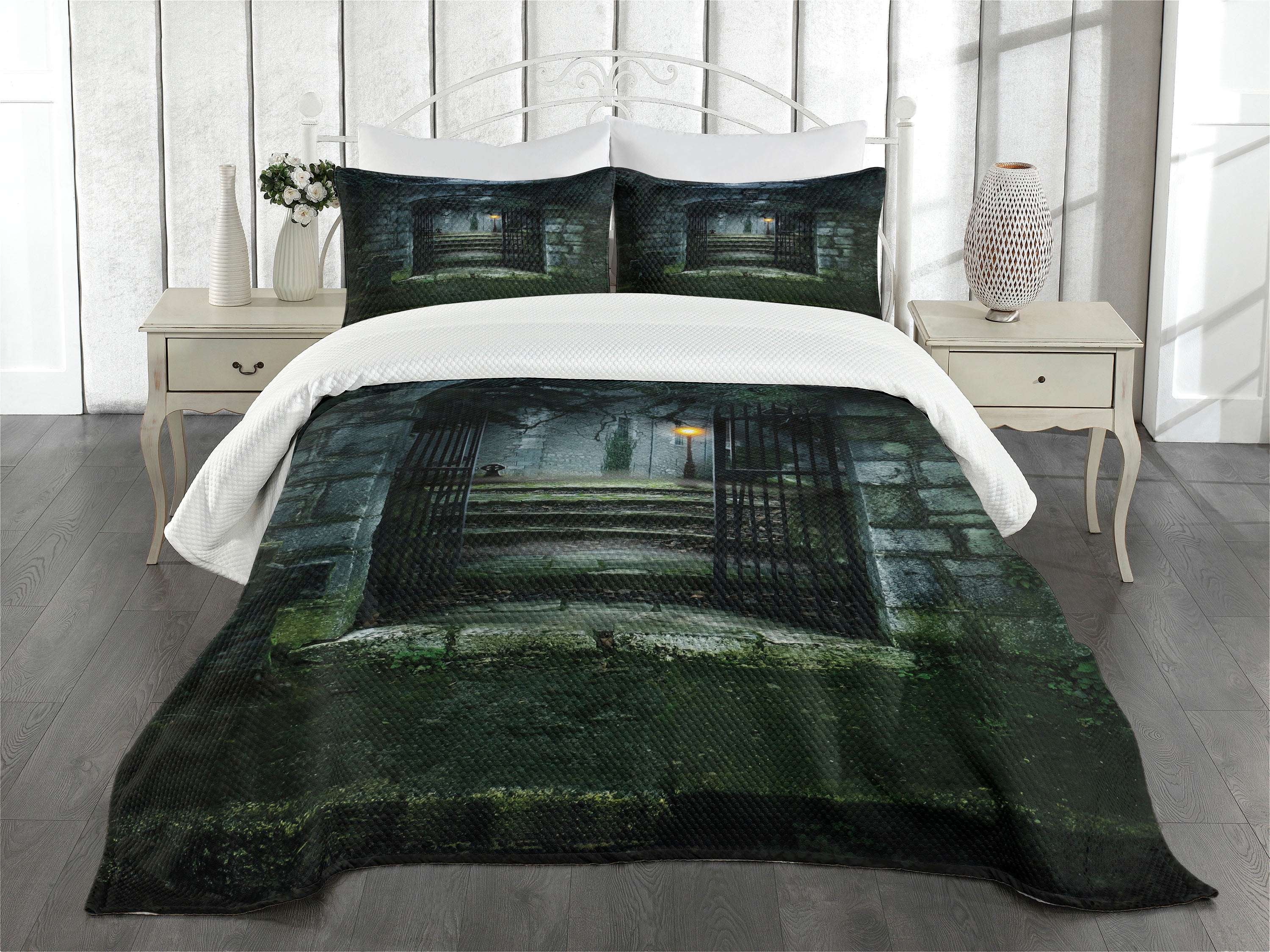 Ambesonne Gothic Quilted Bedspread Set 3 Pcs, Dark Haunted Castle, King ...