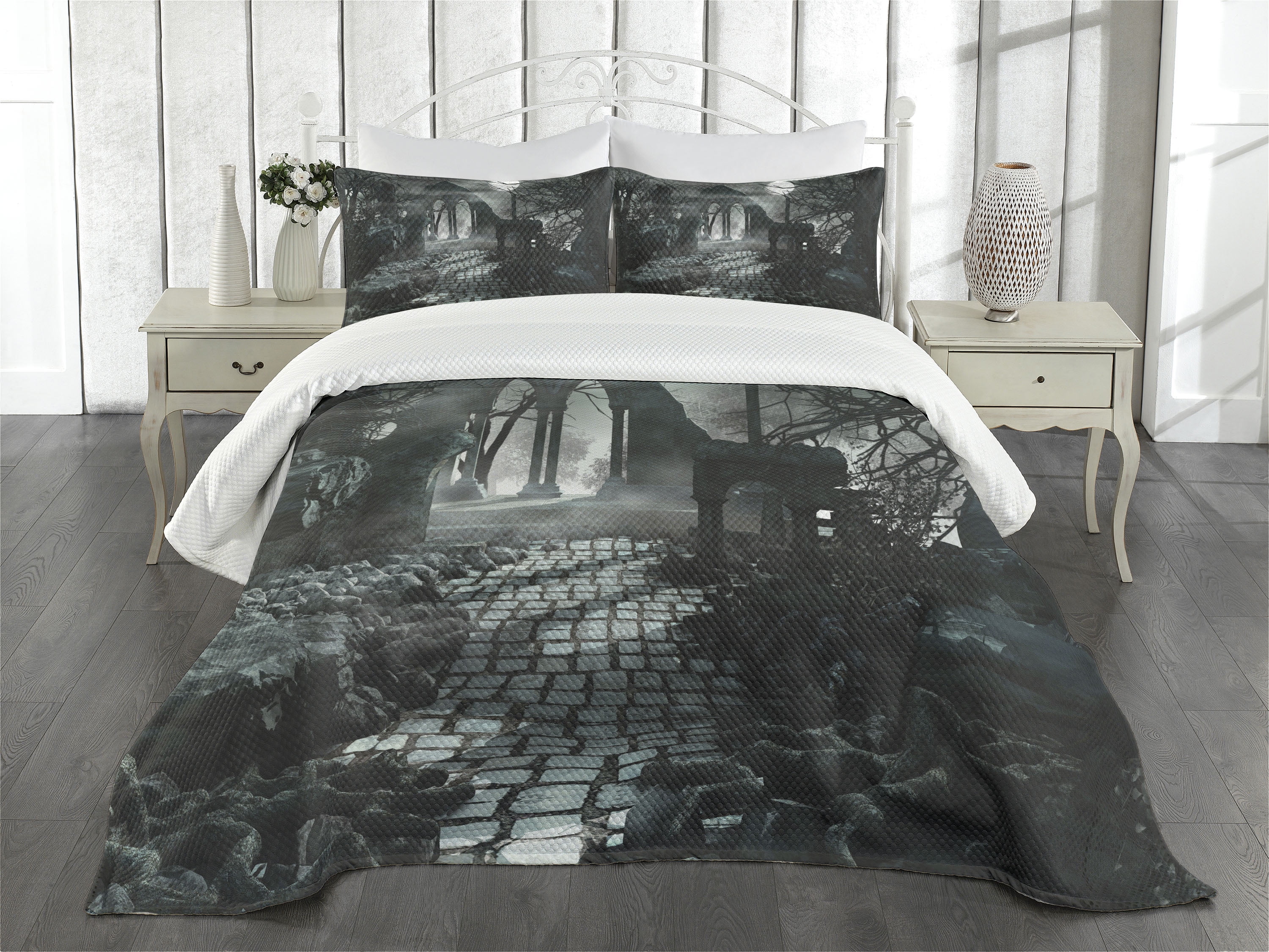Ambesonne Gothic Quilted Bedspread Set 3 Pcs, Moon View in Scary Dark ...