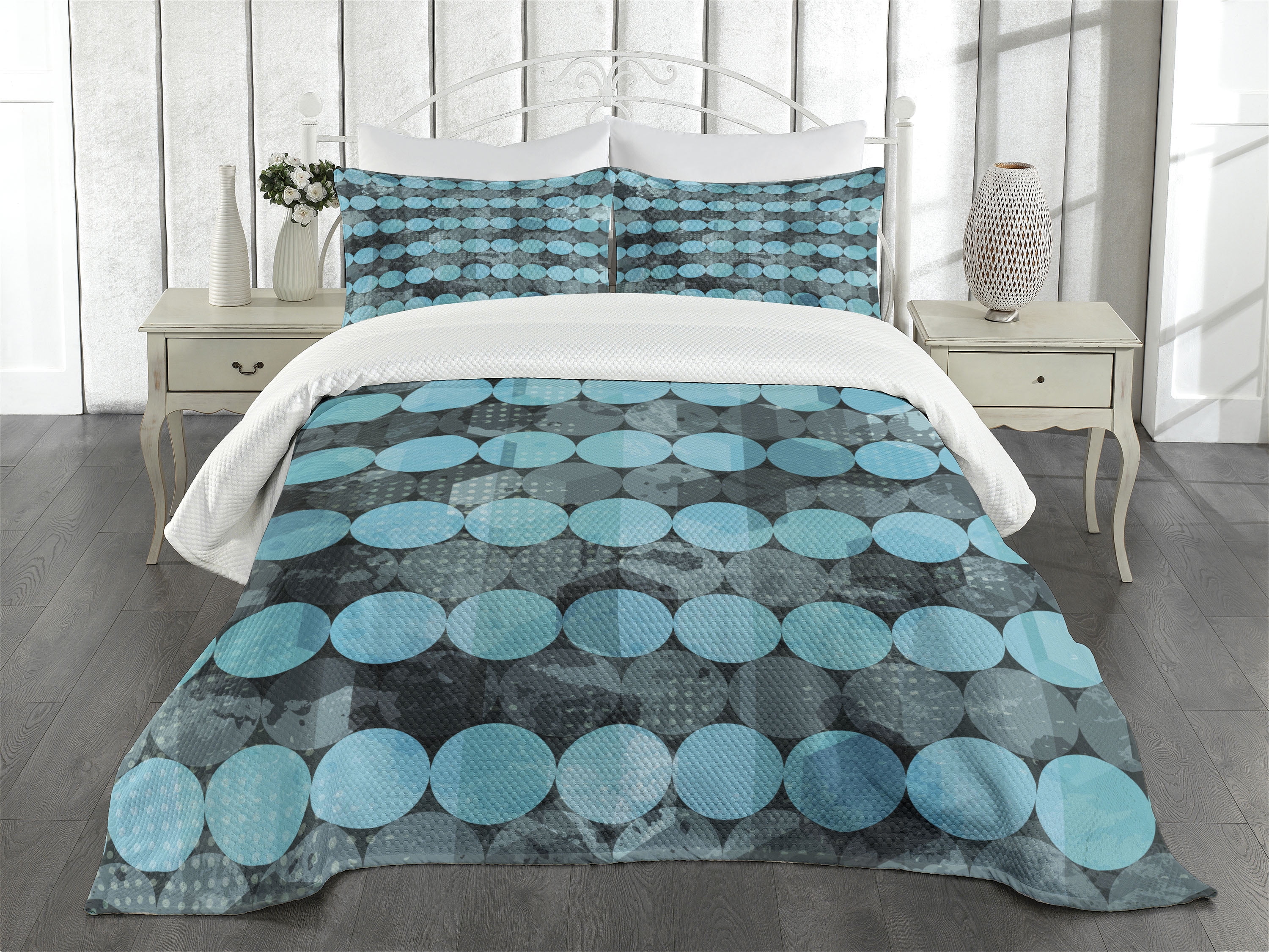 Ambesonne Grunge Quilted Bedspread Set 3 Pcs, Contemporary Art Dots ...