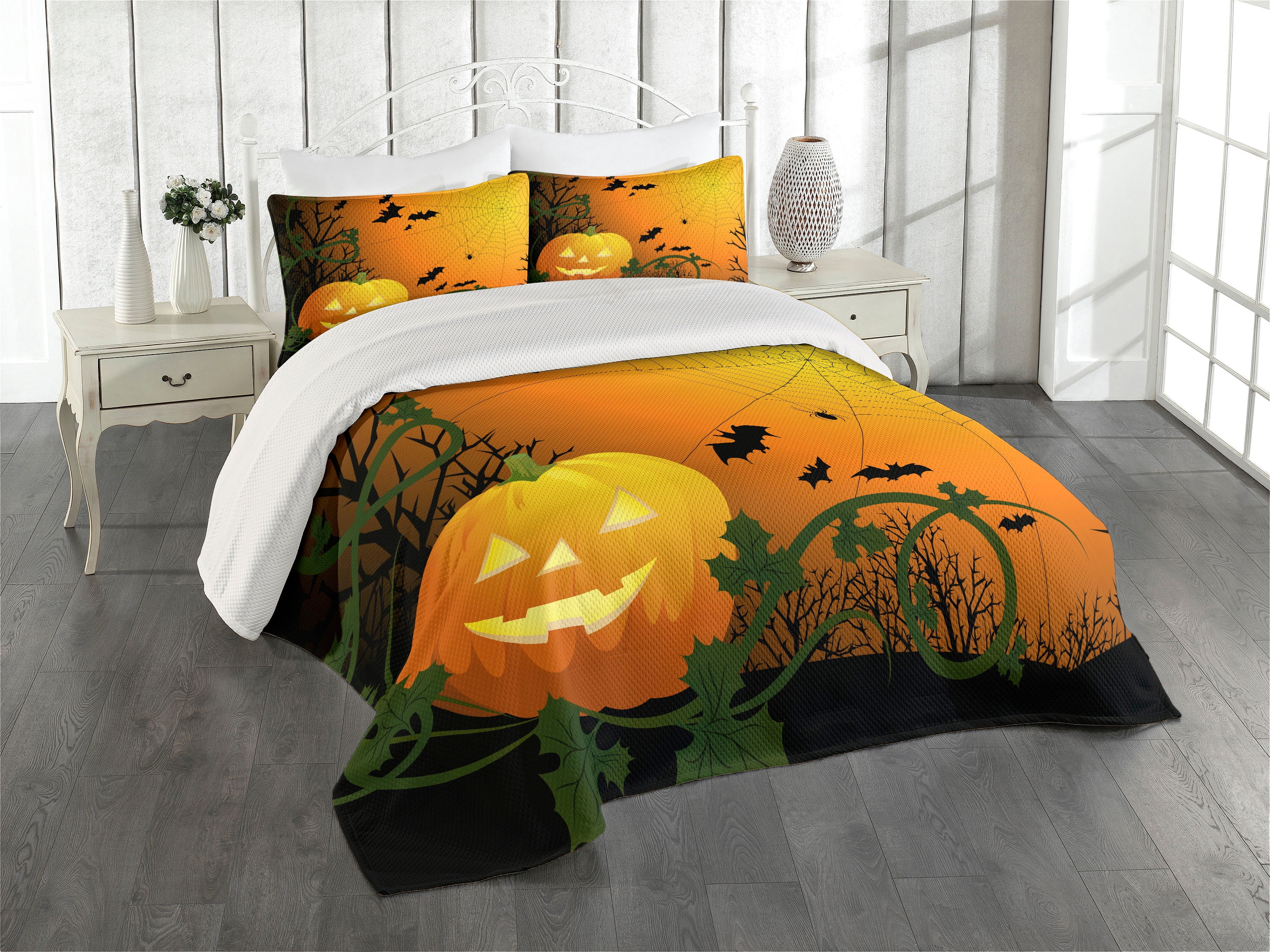 Ambesonne Halloween Quilted Coverlet 3 Pcs, Pumpkin Leaves and Bats ...