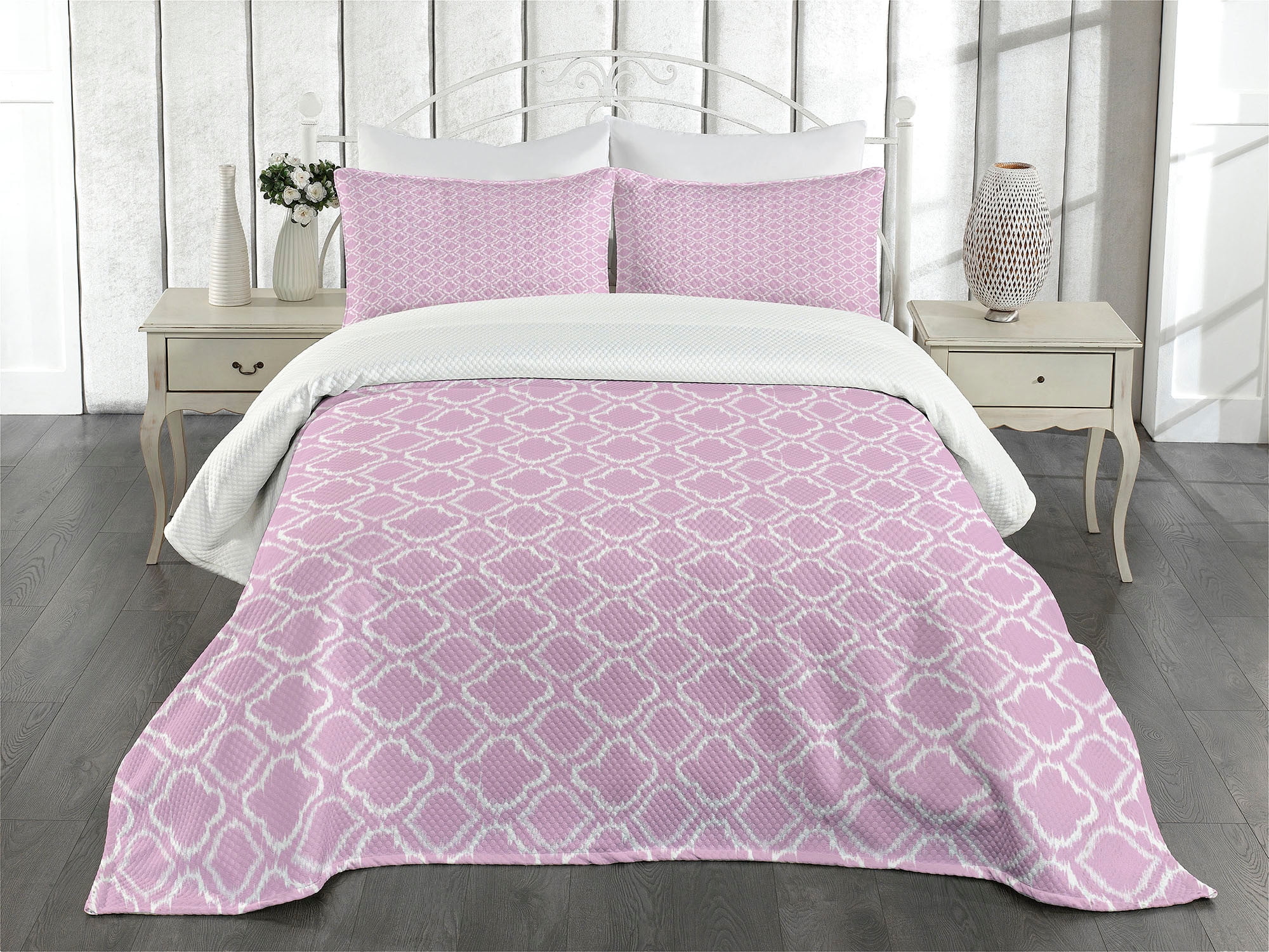 Ambesonne Ikat Quilted Bedspread Set 3 Pcs, Pastel Toned Trefoil Motifs ...