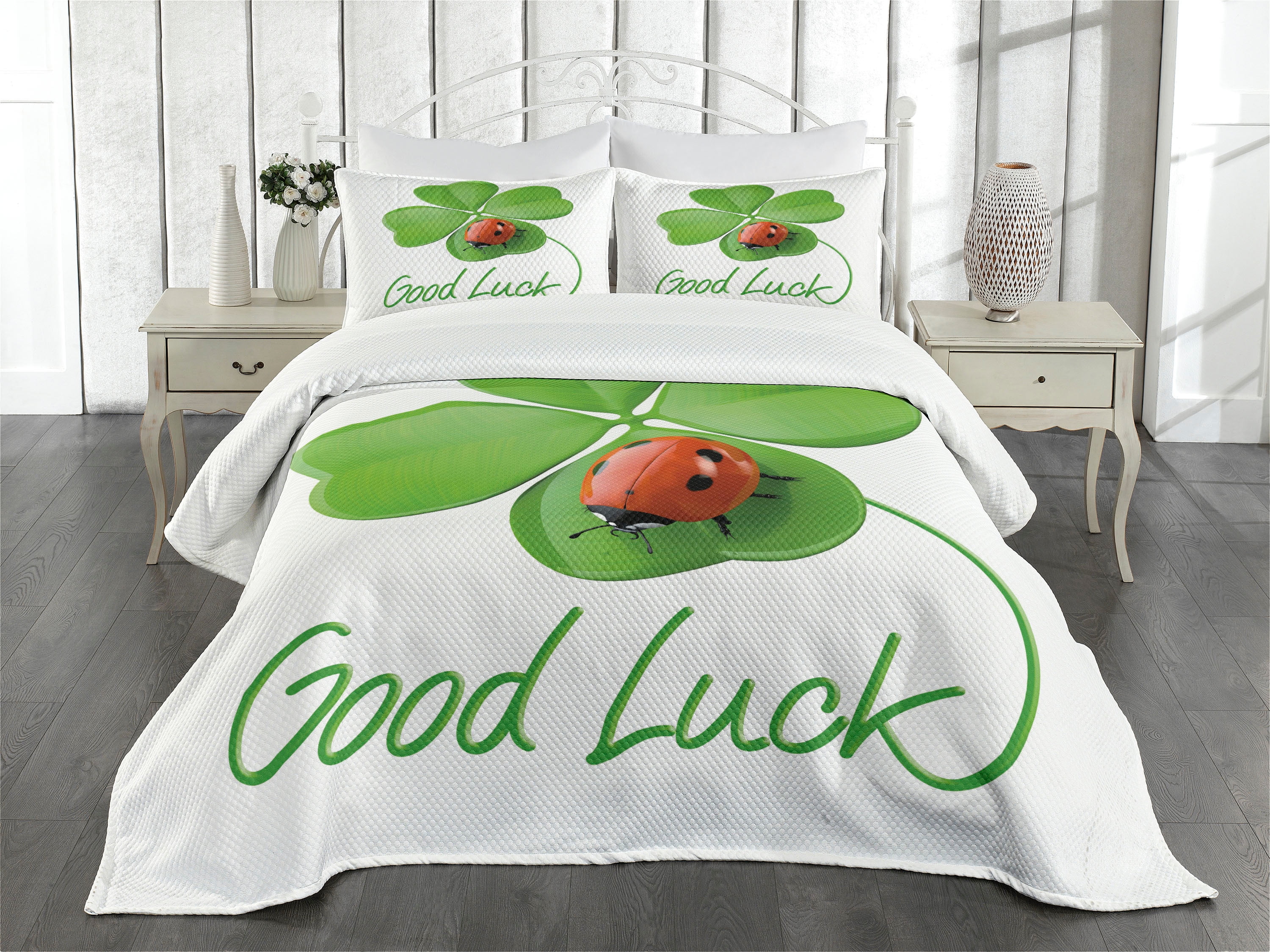 Ambesonne Irish Quilted Bedspread Set 3 Pcs, Clover Ladybug, Queen Size ...