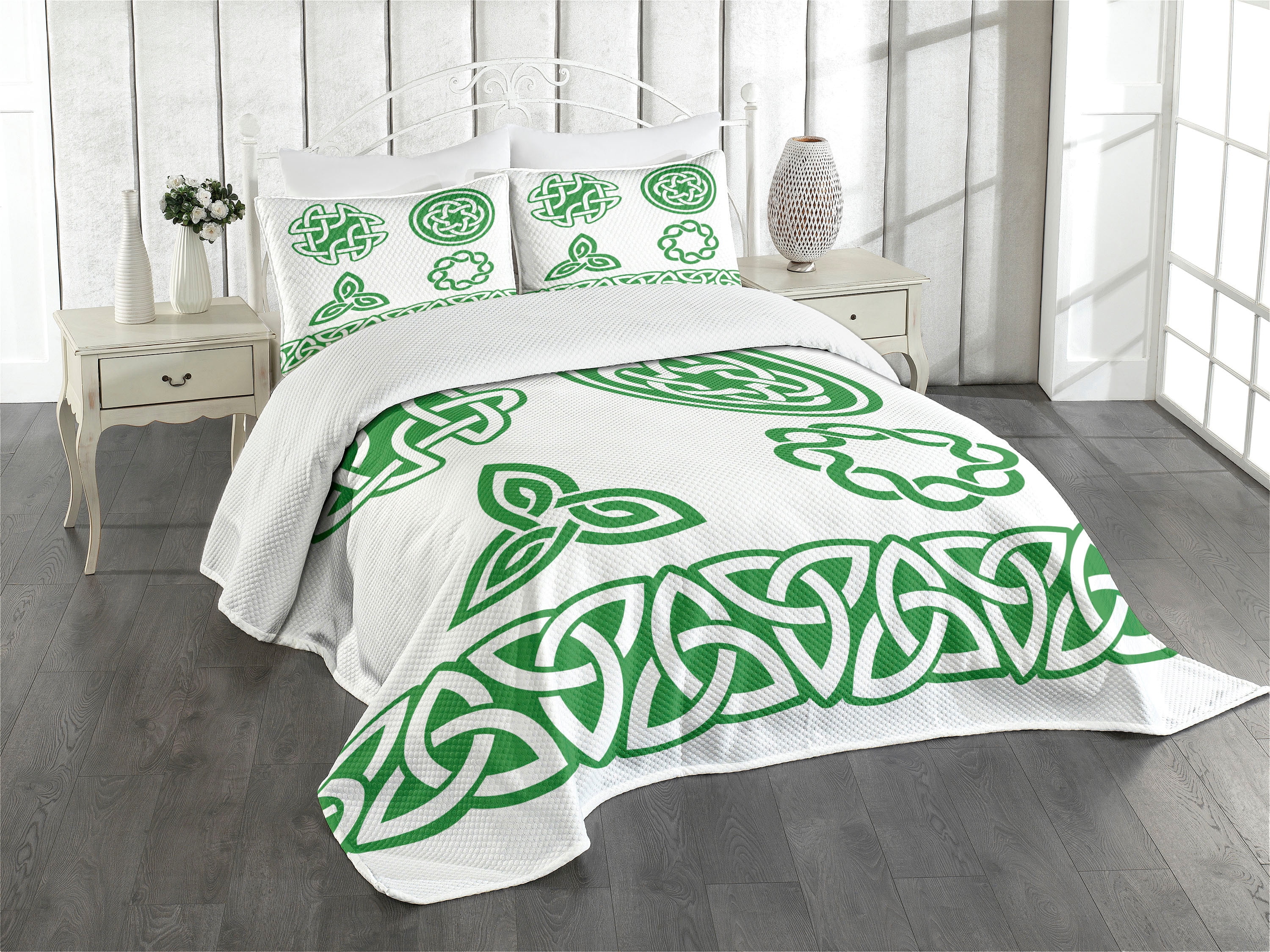 Ambesonne Irish Quilted Bedspread Set 3 Pcs, Medieval Knots, King Size ...
