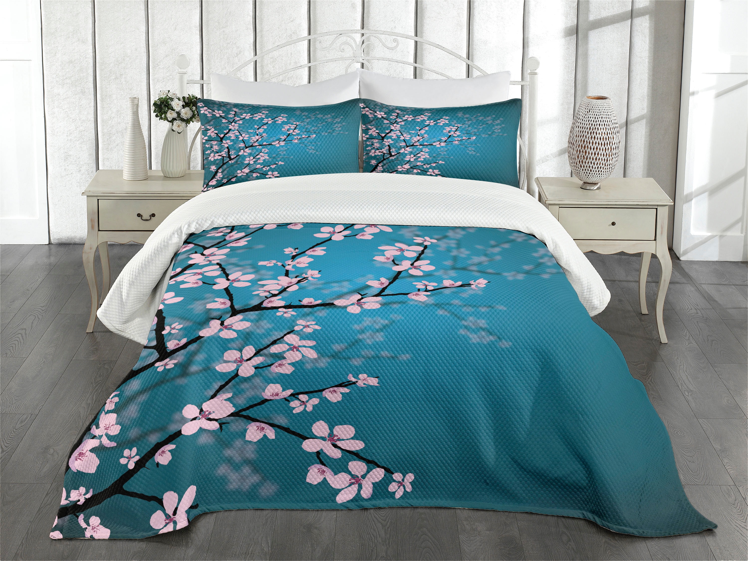 Ambesonne Colorful Japanese Quilted Bedspread Set, Sakura Bloom Pattern ...