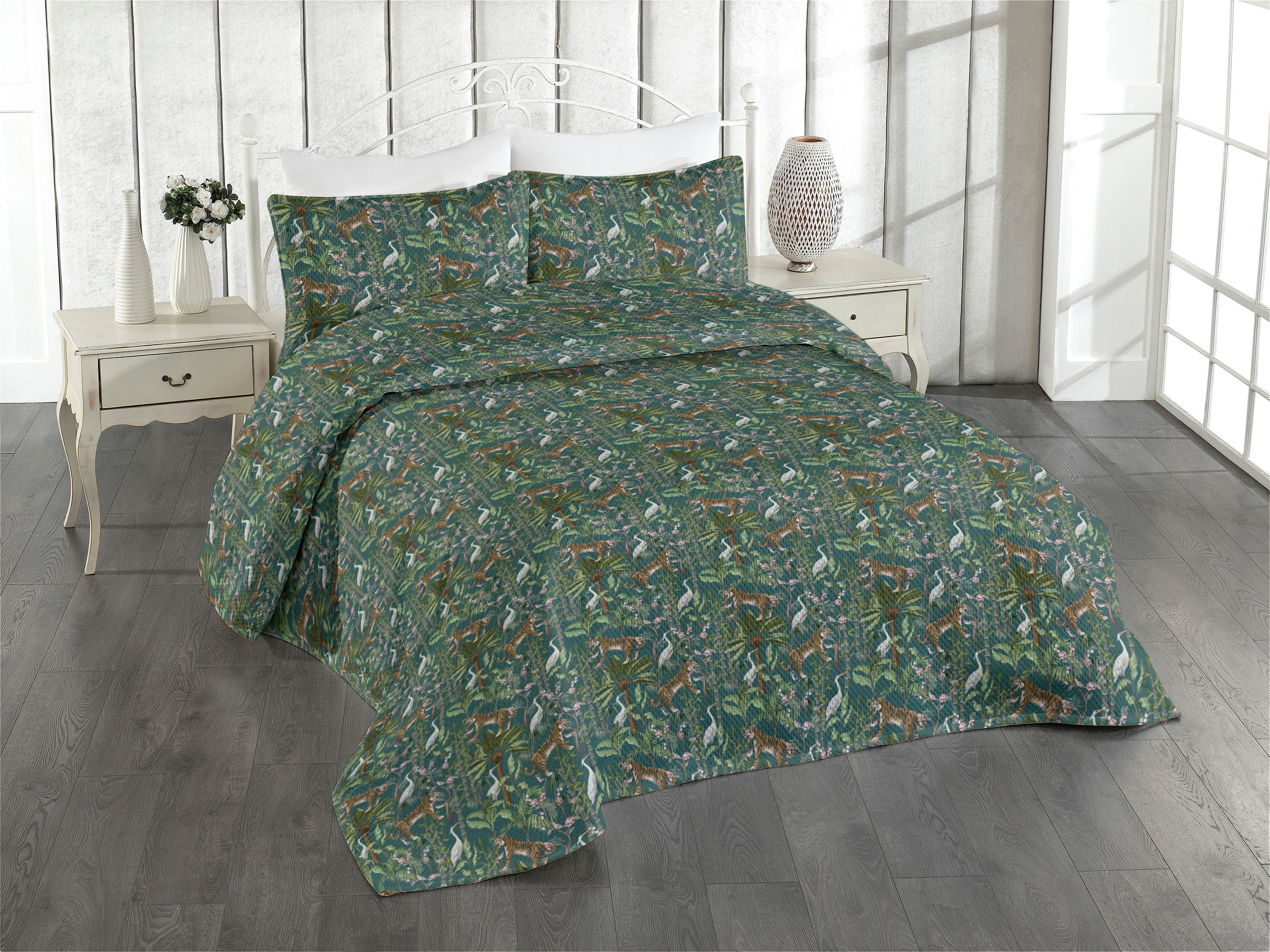 Ambesonne Jungle Animals Quilted Bedspread Set 3 Pcs, Tiger Crane Birds ...