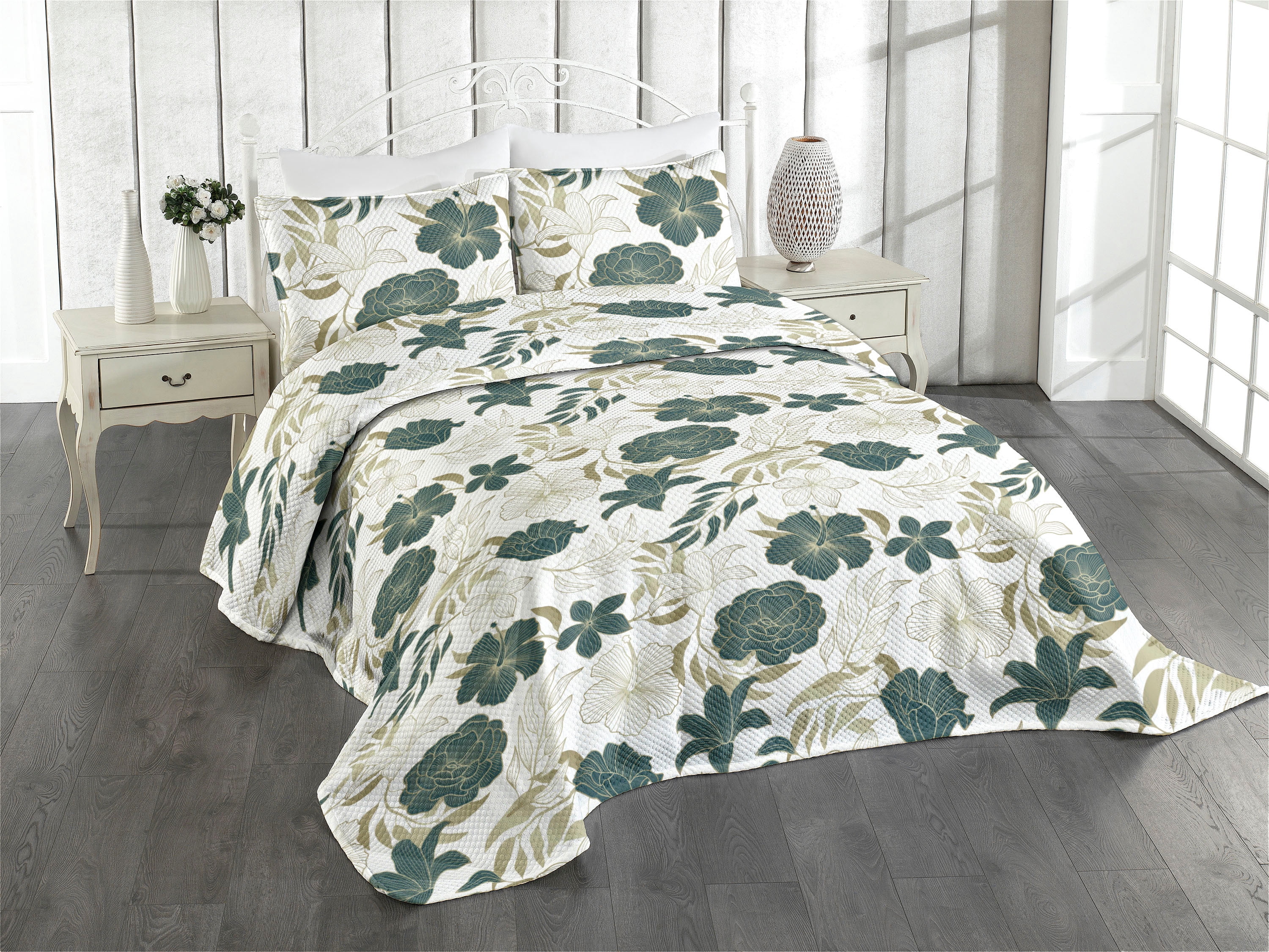 Ambesonne Jungle Boho Quilted Coverlet 3 Pcs, Hibiscus Rose Flowers ...