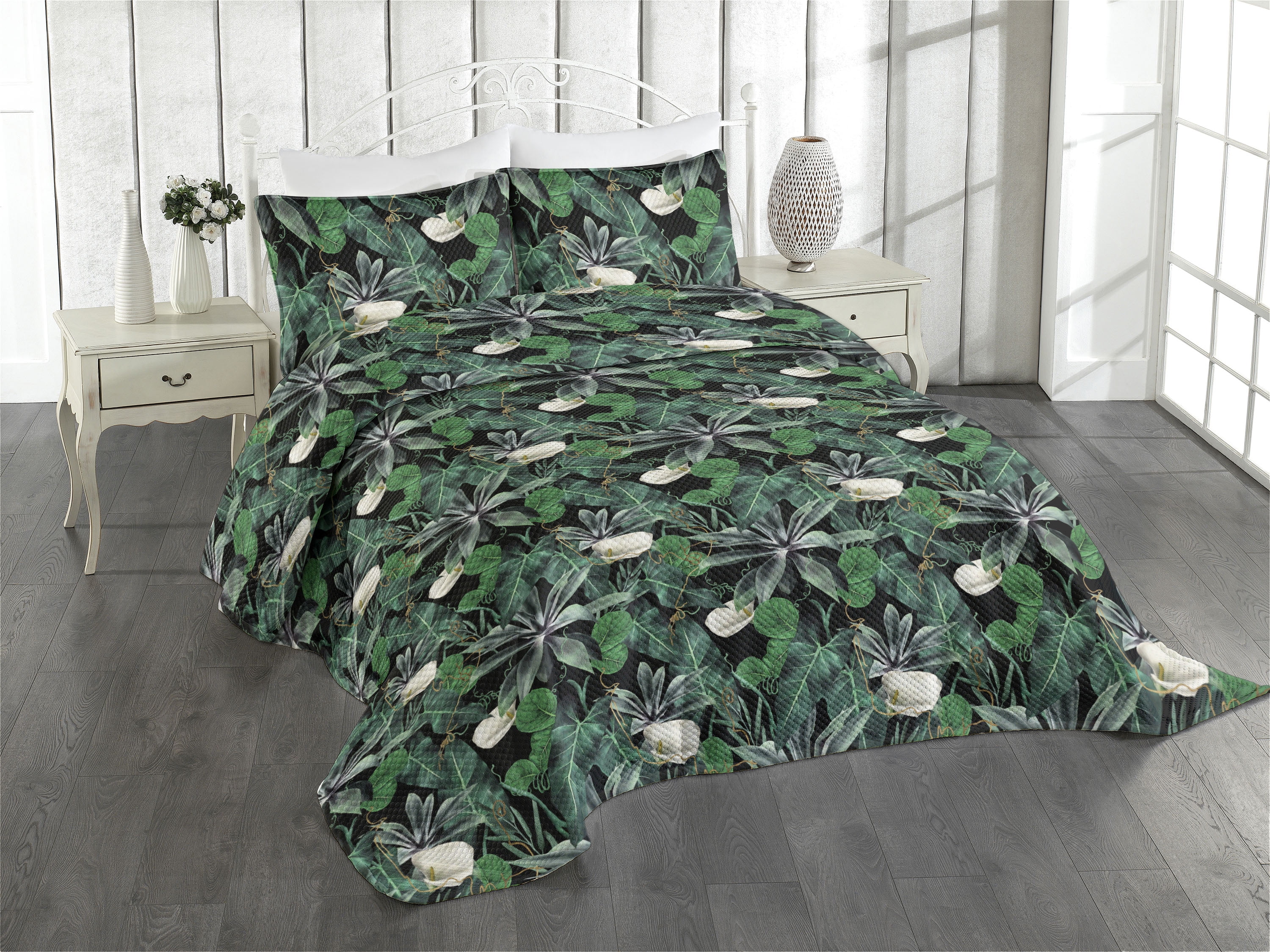 Ambesonne Jungle Scene Quilted Coverlet 3 Pcs, Floral Tropical Leaves ...