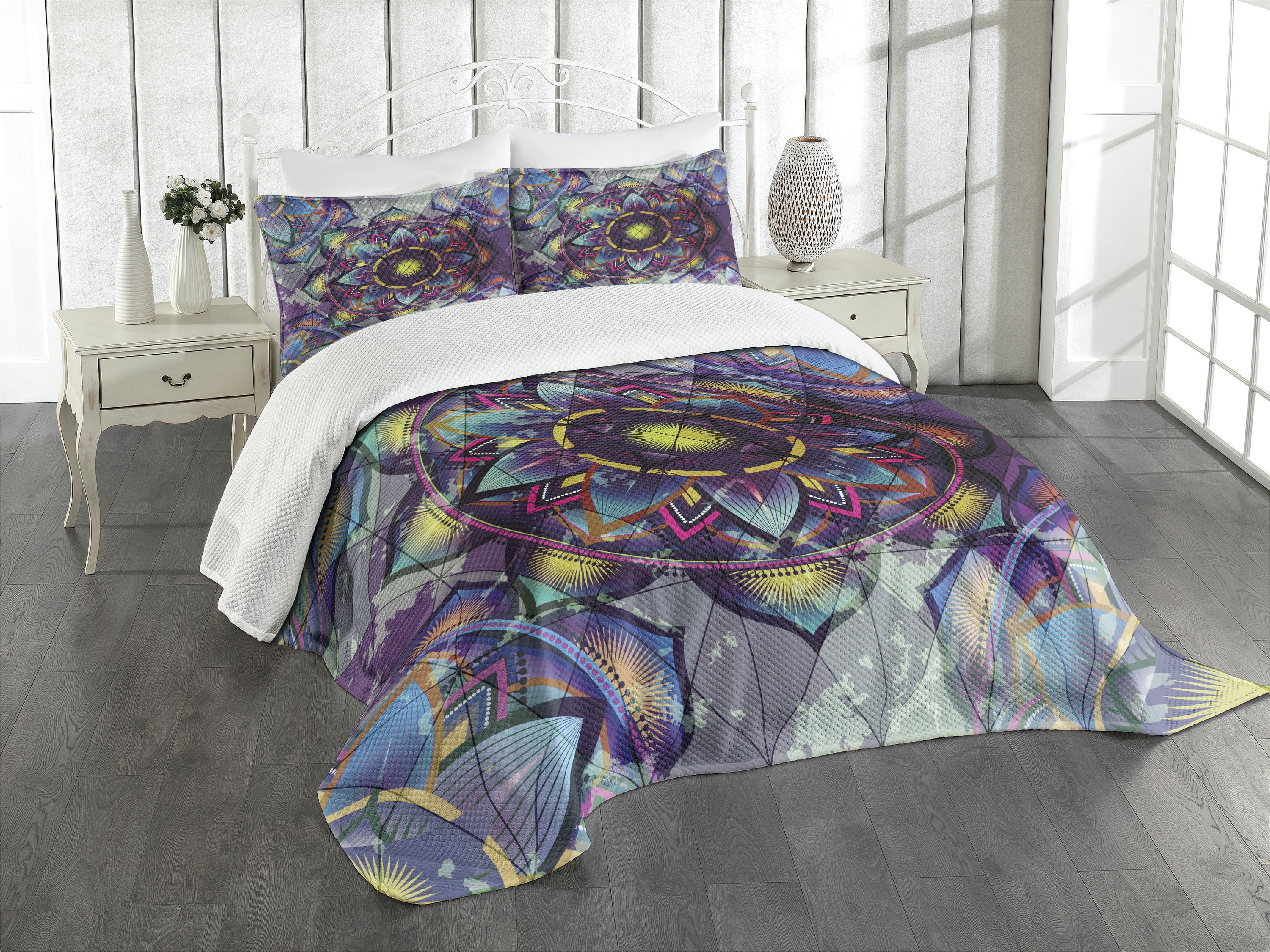 Ambesonne Leaf Quilted Bedspread Set 3 Pcs, Grunge Futuristic Mandala ...