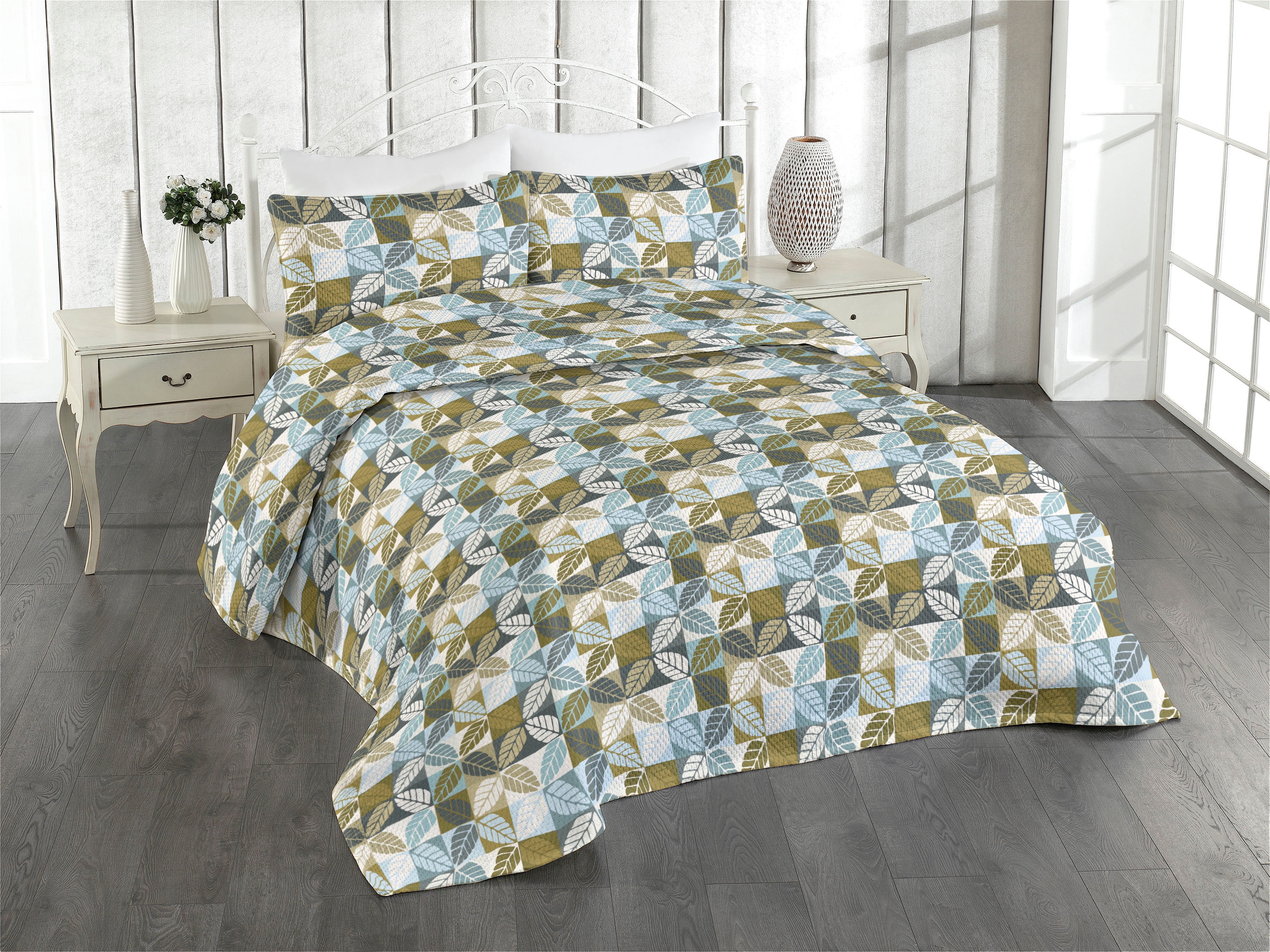 Ambesonne Leaf Quilted Bedspread Set 3 Pcs, Leaves Pattern Forest Tree ...