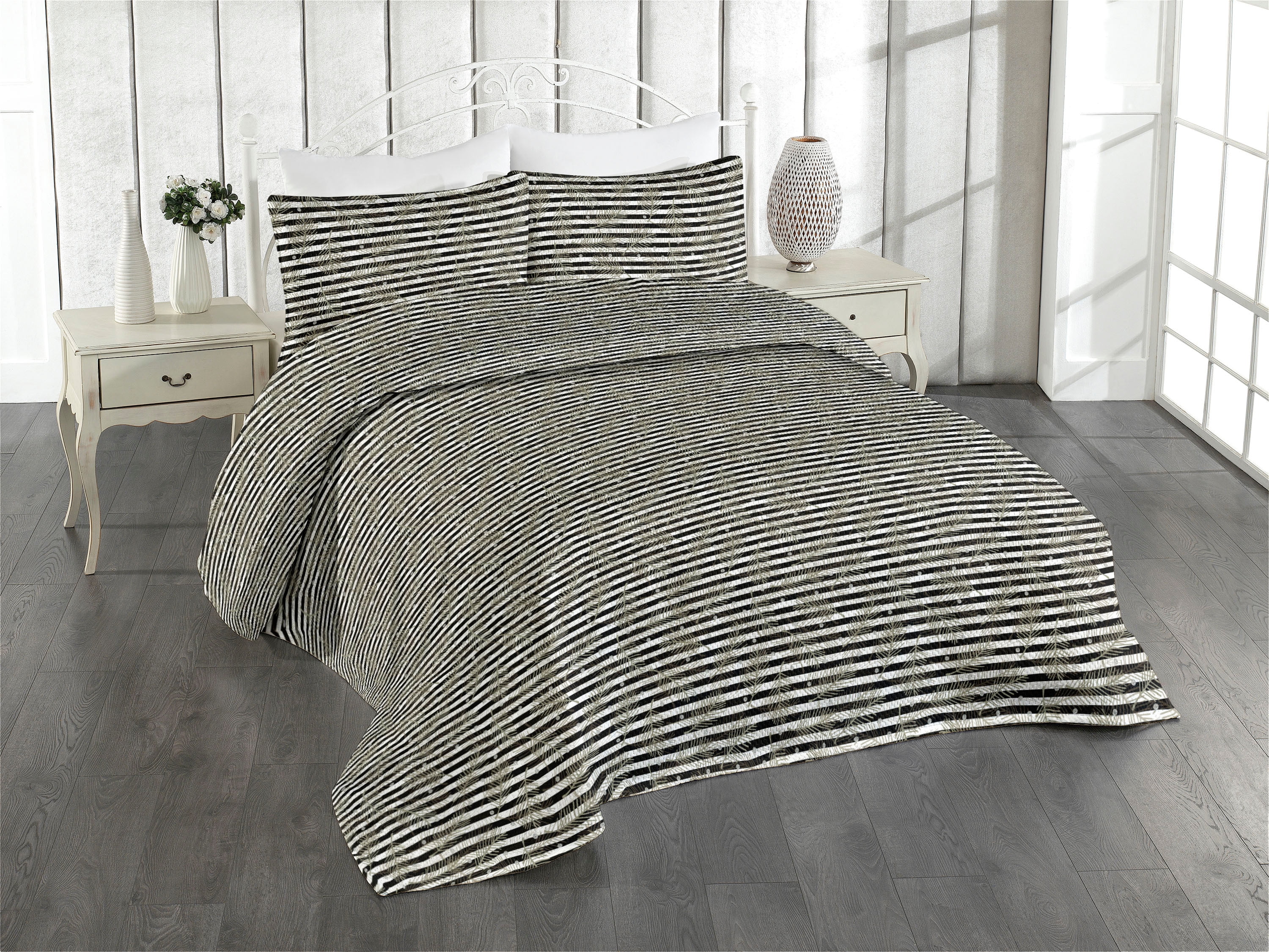 Ambesonne Leaves Quilted Bedspread Set 3 Pcs, Winter Pine Tree Branches ...