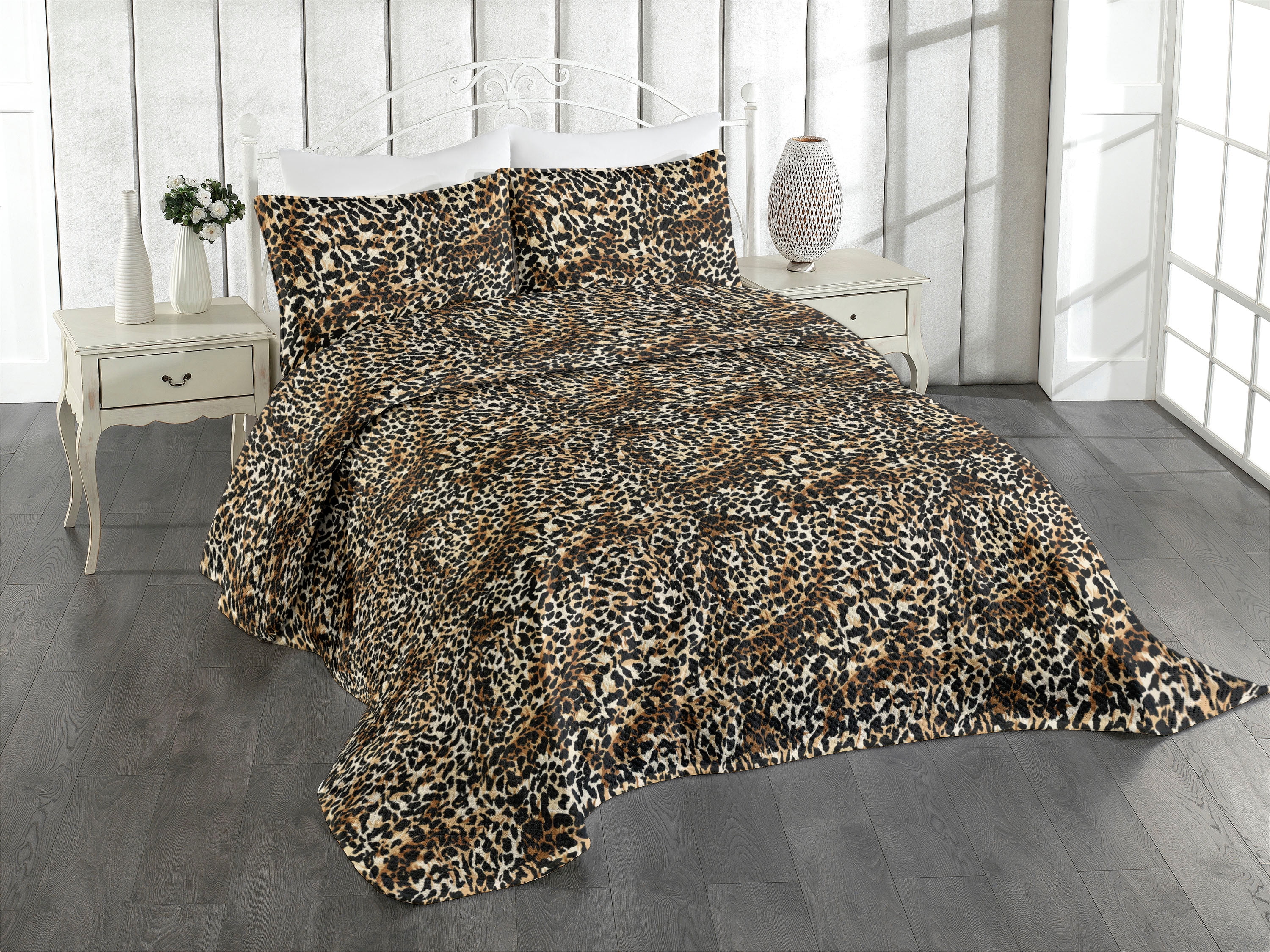 Ambesonne Leopard Print Quilted Coverlet 2 Pcs, Wild Big Cat Skin Art ...