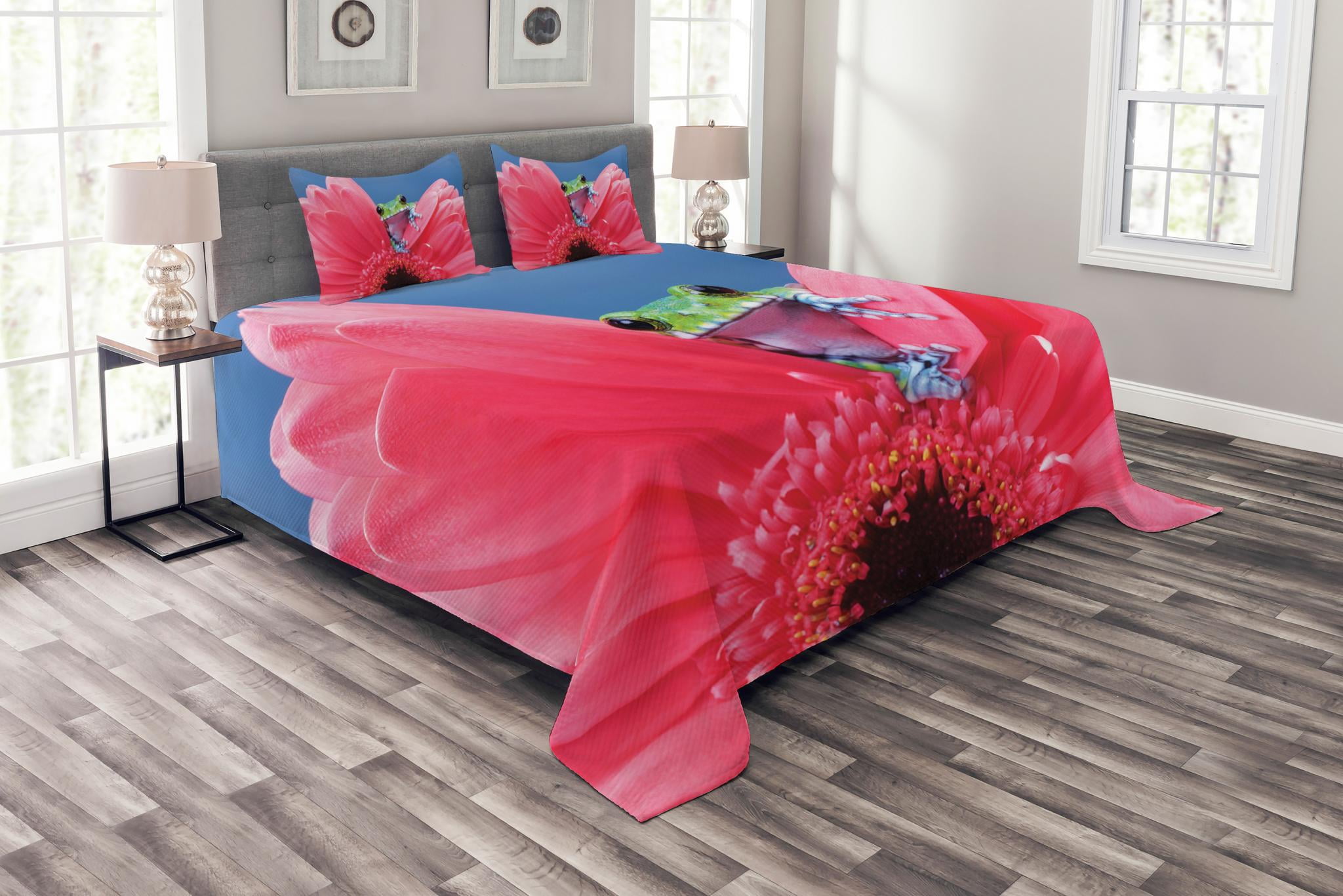 Ambesonne Nature Quilted Bedspread Set 3 Pcs, Frog on Gabera Flower ...