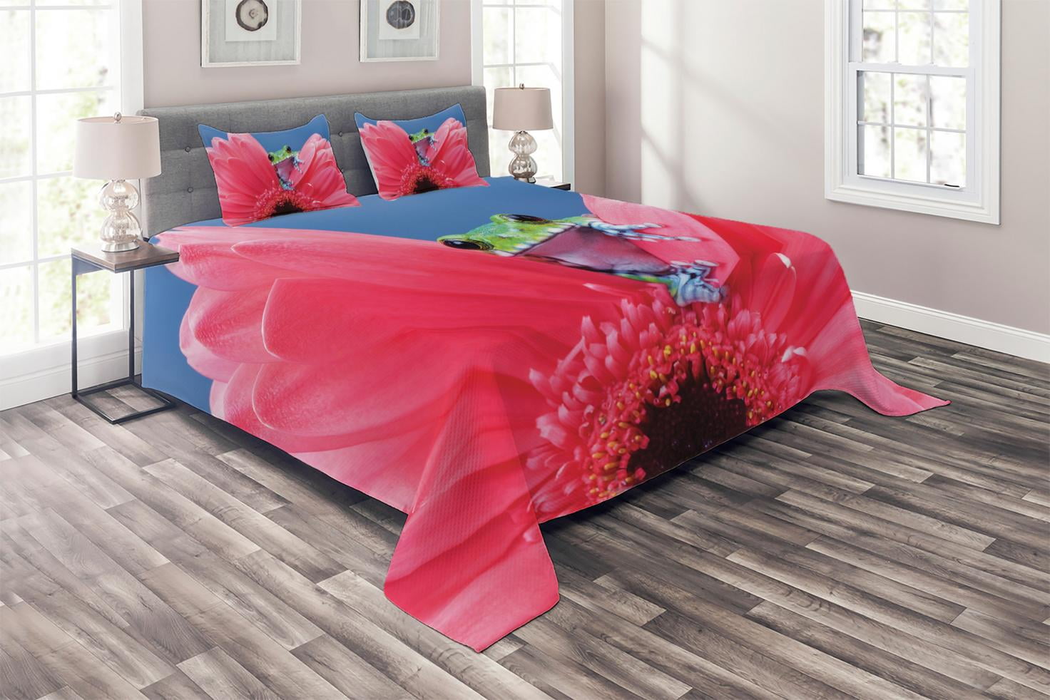 Ambesonne Nature Quilted Coverlet 3 Pcs, Frog on Gabera Flower, King ...