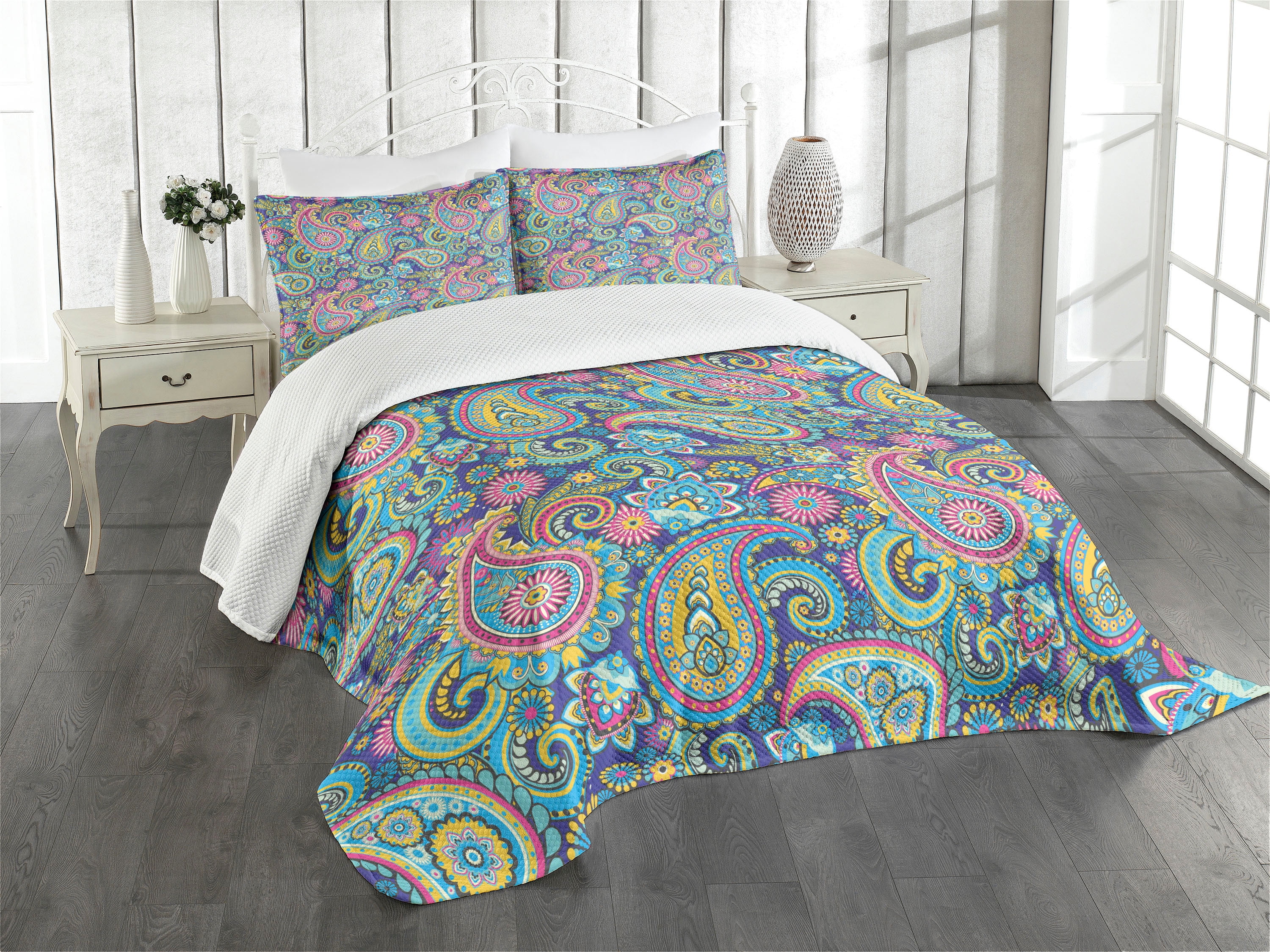 Ambesonne Paisley Quilted Bedspread Set 3 Pcs Bohem Colorful King