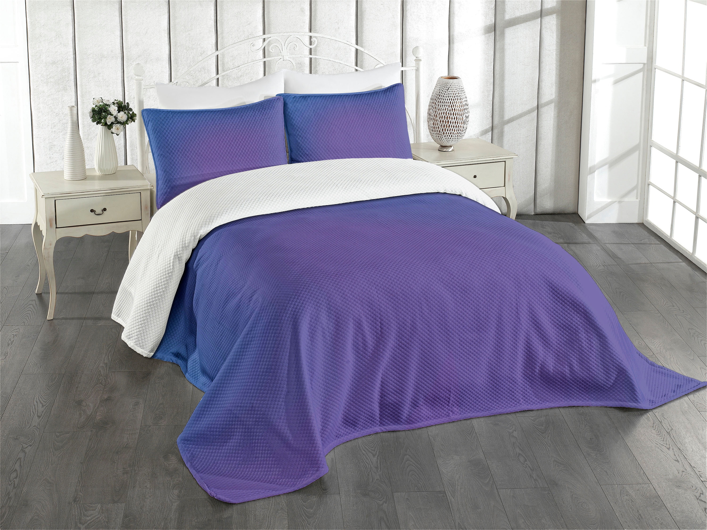 Ambesonne Purple Quilted Bedspread Set 3 Pcs, Ombre Vivid Backdrop ...