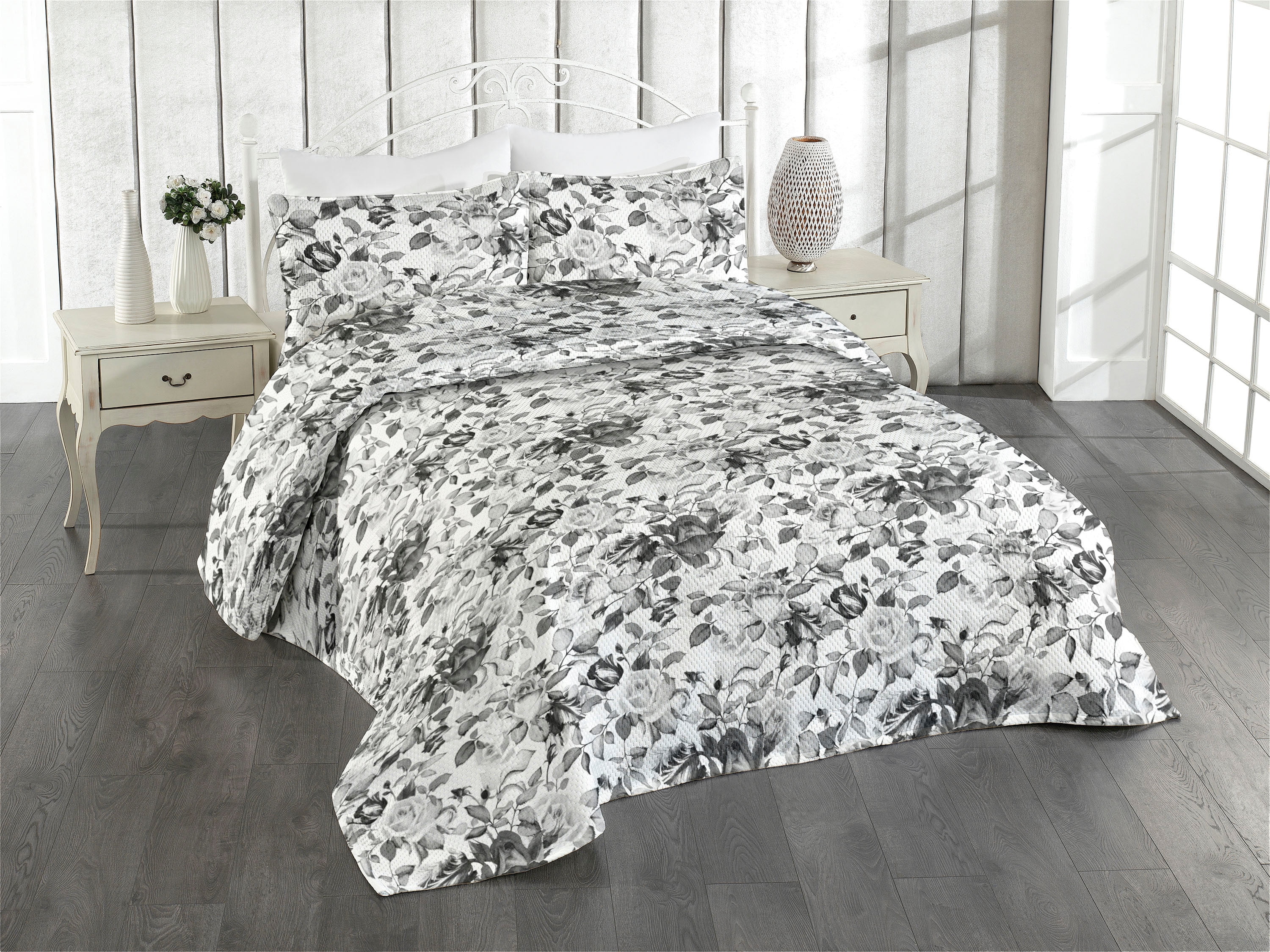 Ambesonne Roses Quilted Bedspread Set 3 Pcs, Romantic Innocent Floral ...