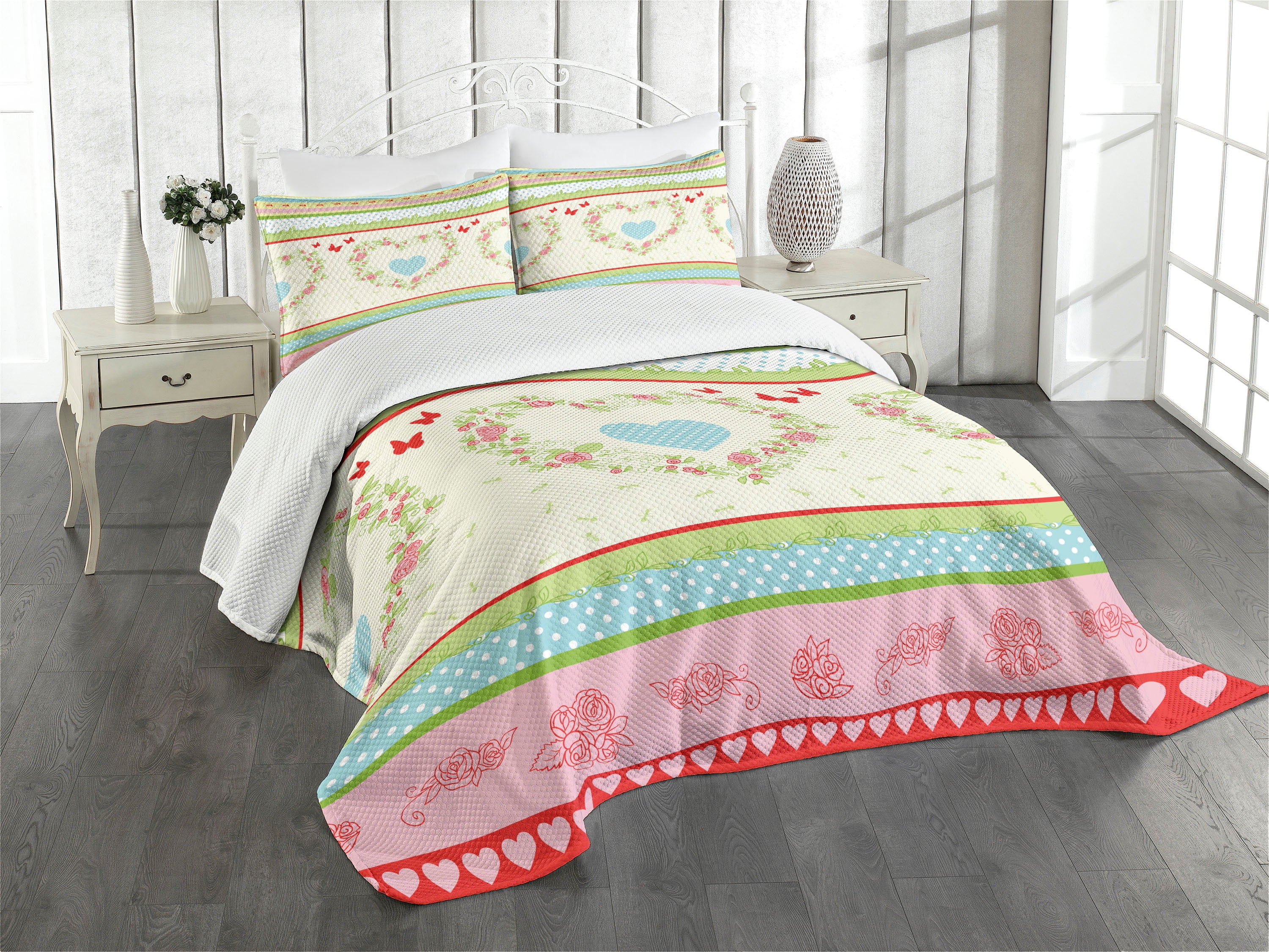 Ambesonne Shabby Flora Quilted Bedspread Set 3 Pcs, Country Rose Hearts ...