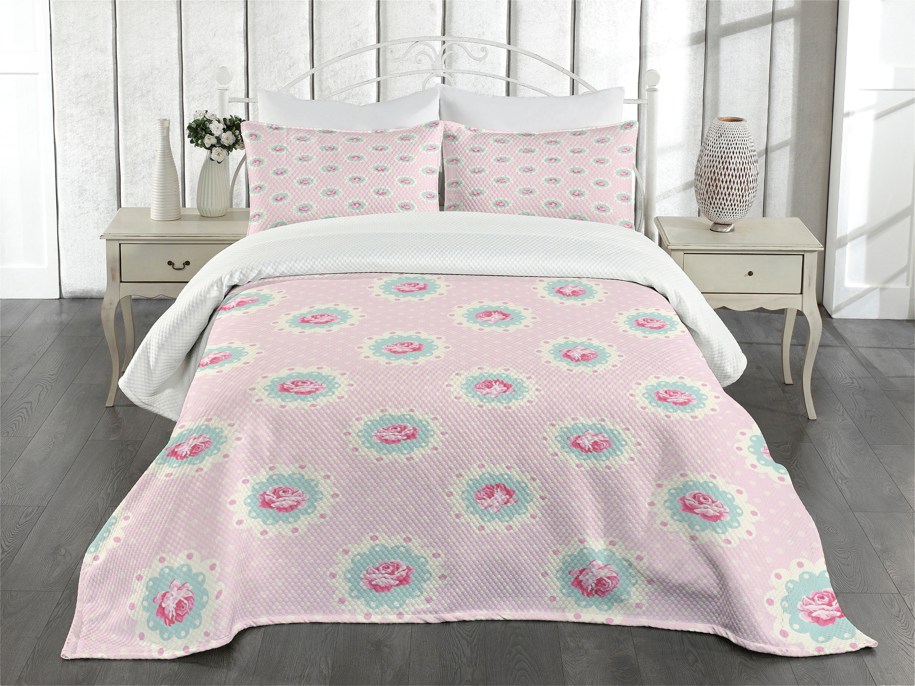 Ambesonne Shabby Flora Quilted Bedspread Set 3 Pcs, Retro Floral Cabin ...