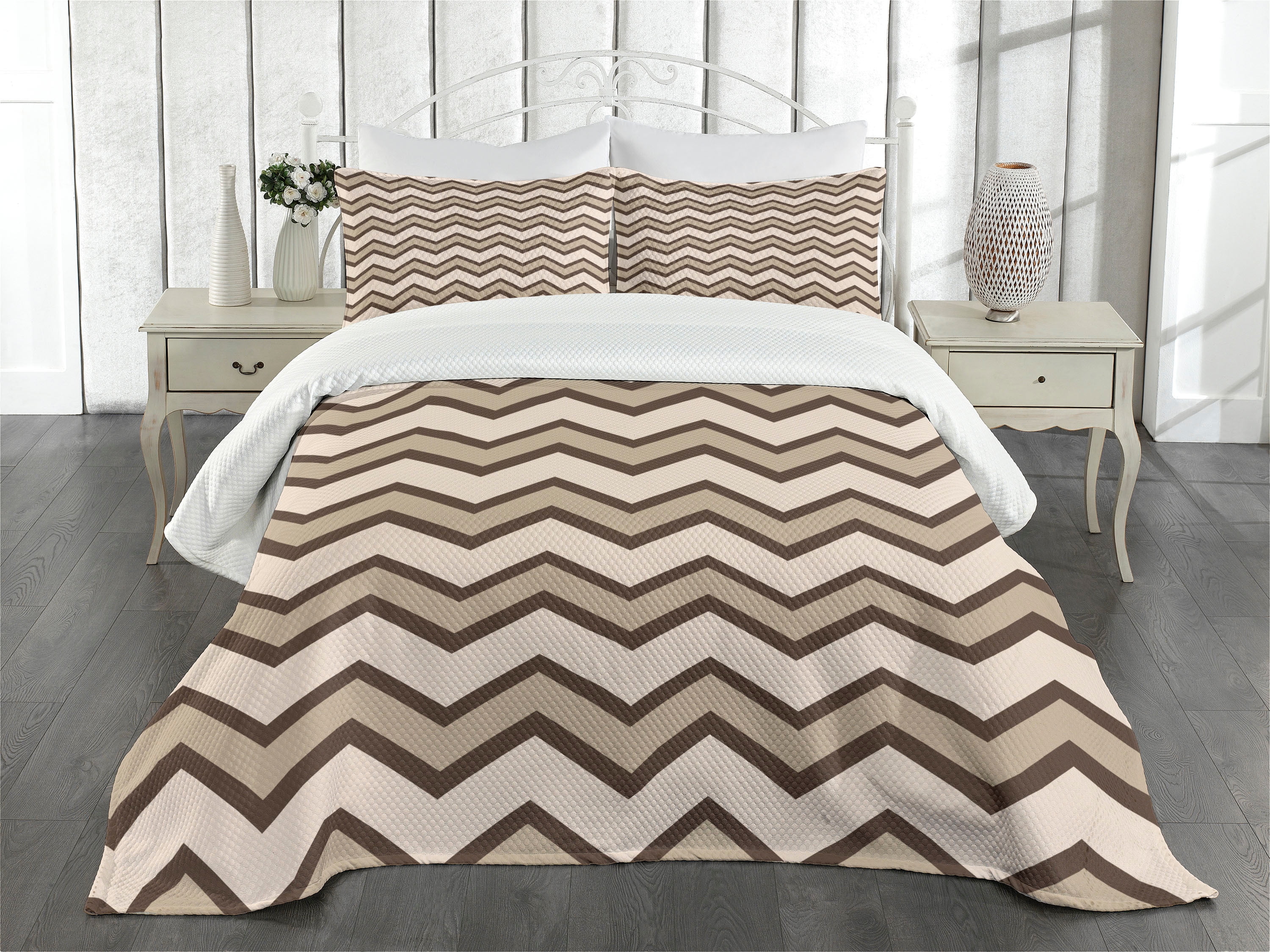 Ambesonne Tan Quilted Bedspread Set 3 Pcs, Classic Chevron Zigzags ...