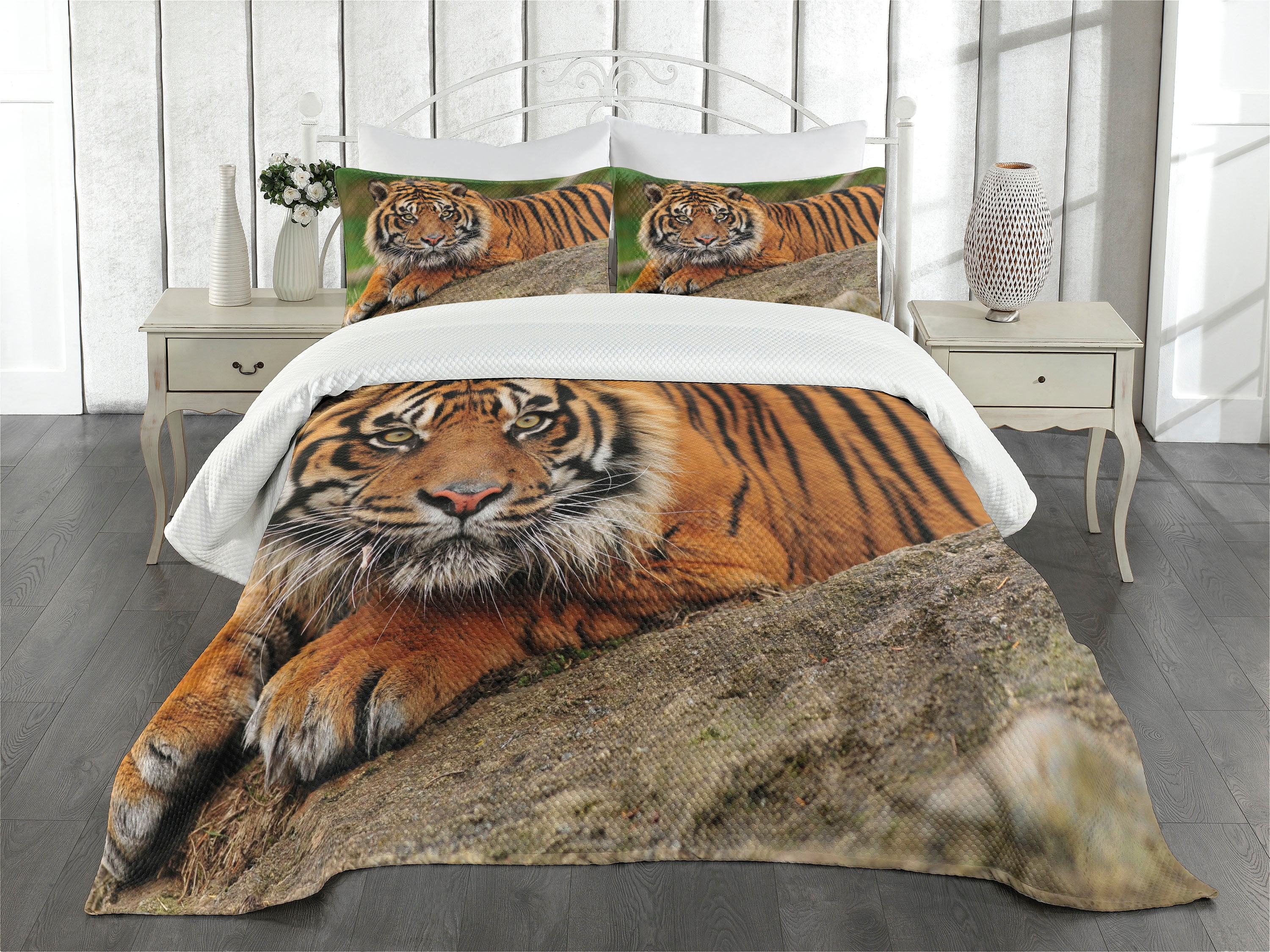 Ambesonne Tiger Quilted Bedspread Set 3 Pcs, Tiger Crouching on Rock ...