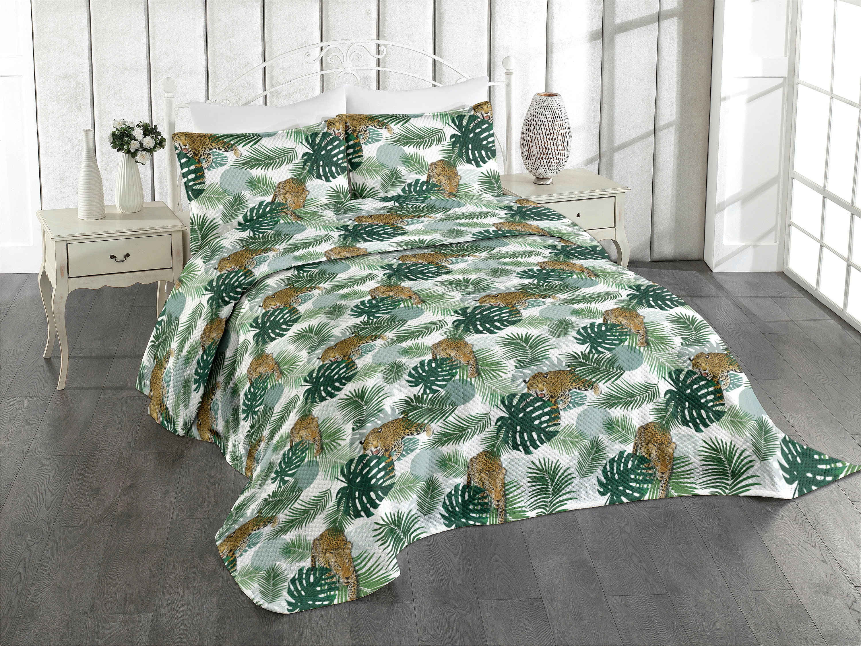 Ambesonne Tropical Quilted Coverlet 3 Pcs, Exotic Leaves with Jaguars ...