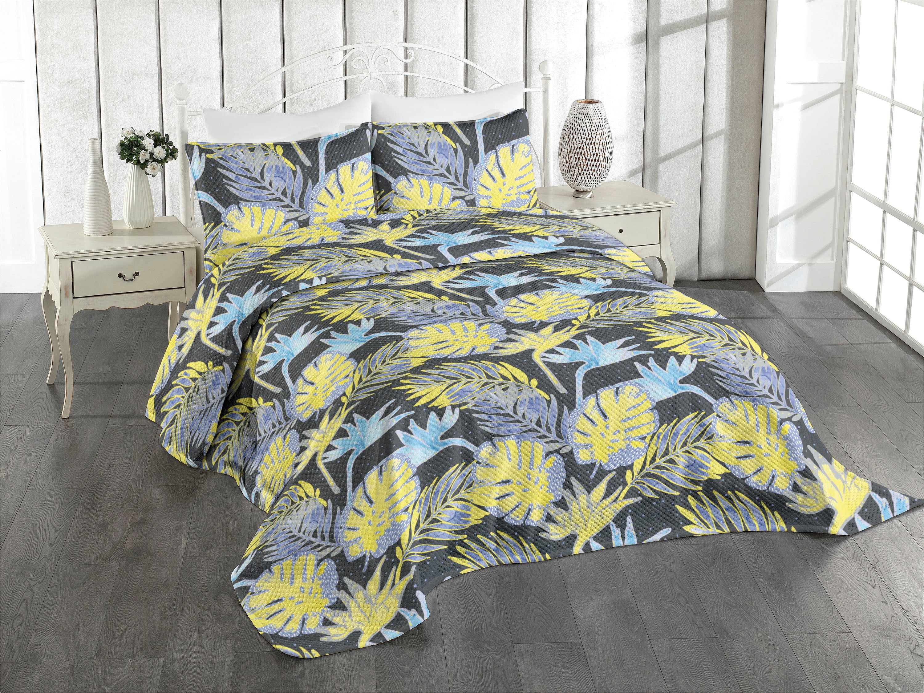 Ambesonne Tropical Quilted Coverlet 3 Pcs, Pop Art Exotic Palm Leaf ...