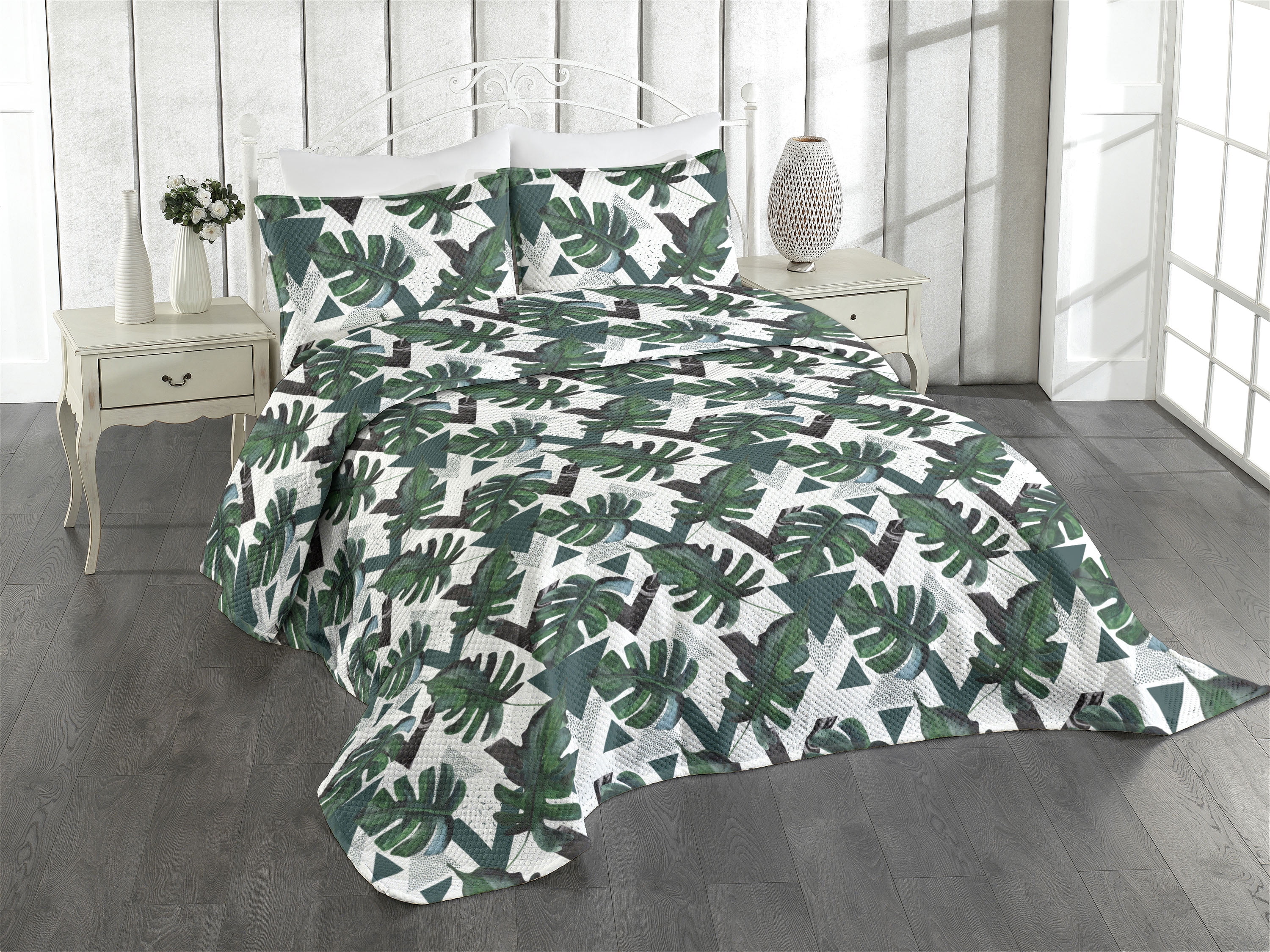 Ambesonne Tropical Quilted Coverlet 3 Pcs, Triangles Monsteras Plot ...