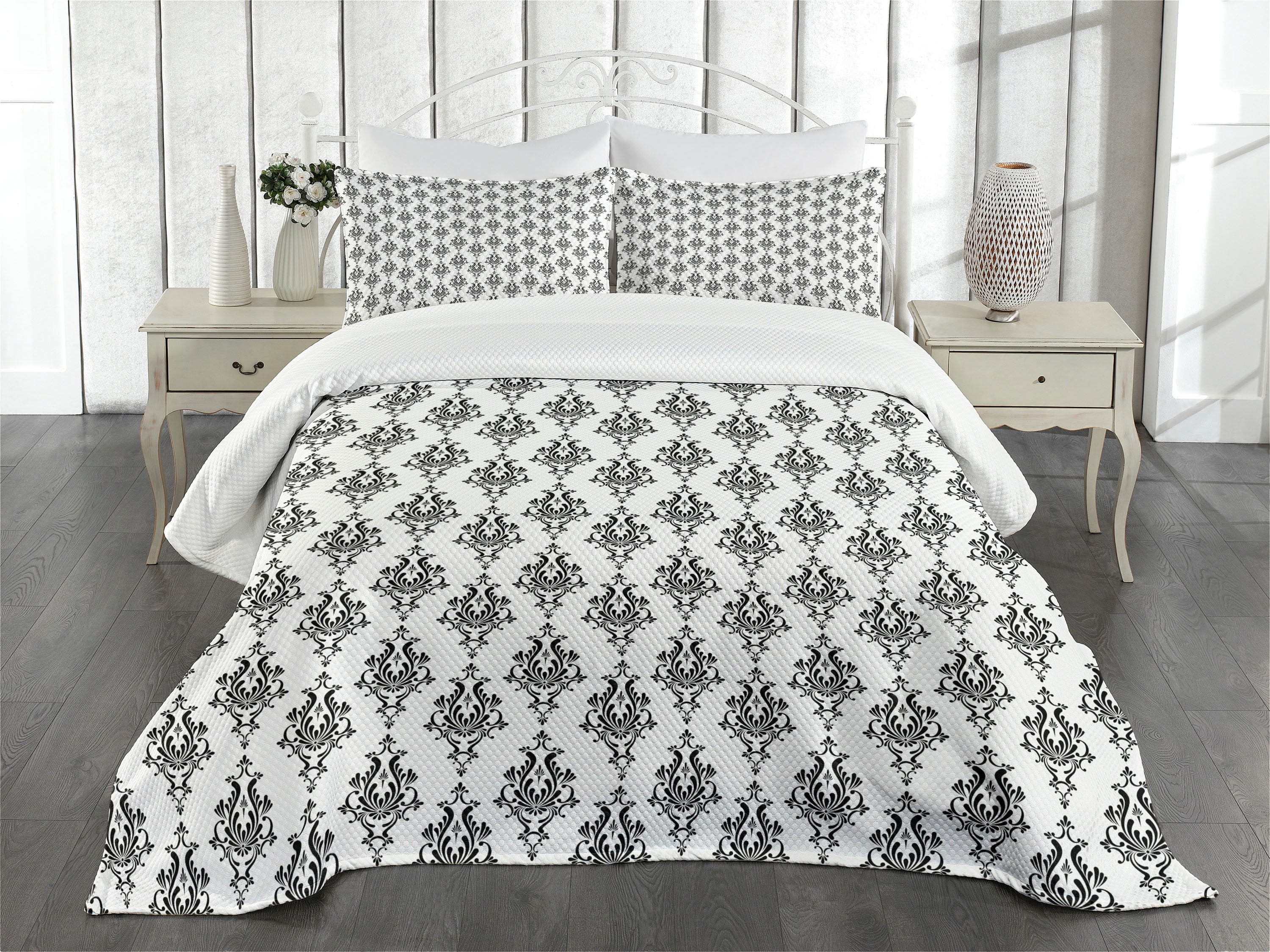 Ambesonne Vintage Quilted Bedspread Set 3 Pcs, Baroque Victorian Style ...