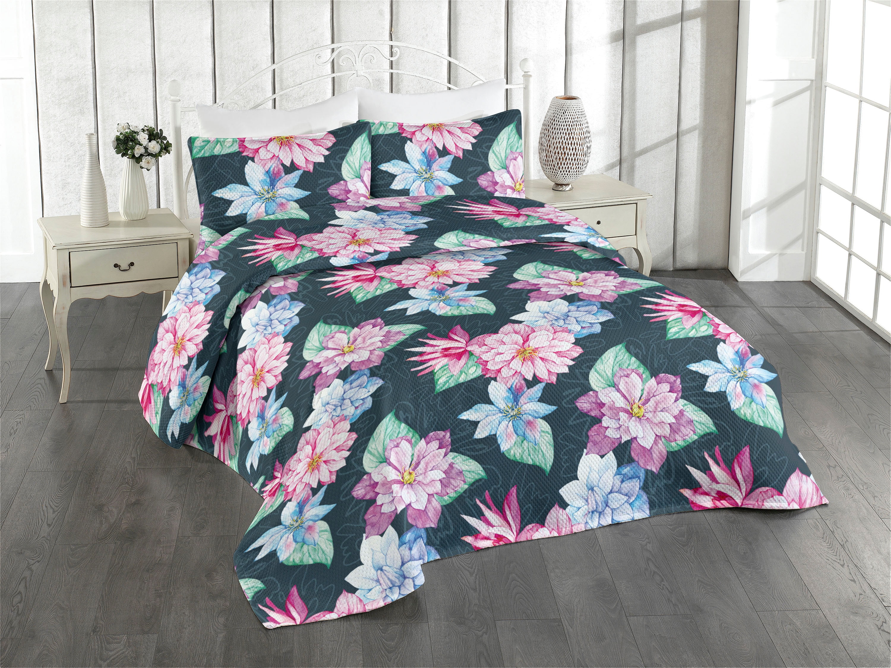 Ambesonne Vintage Quilted Bedspread Set 3 Pcs, Botanical Hand-Drawn ...