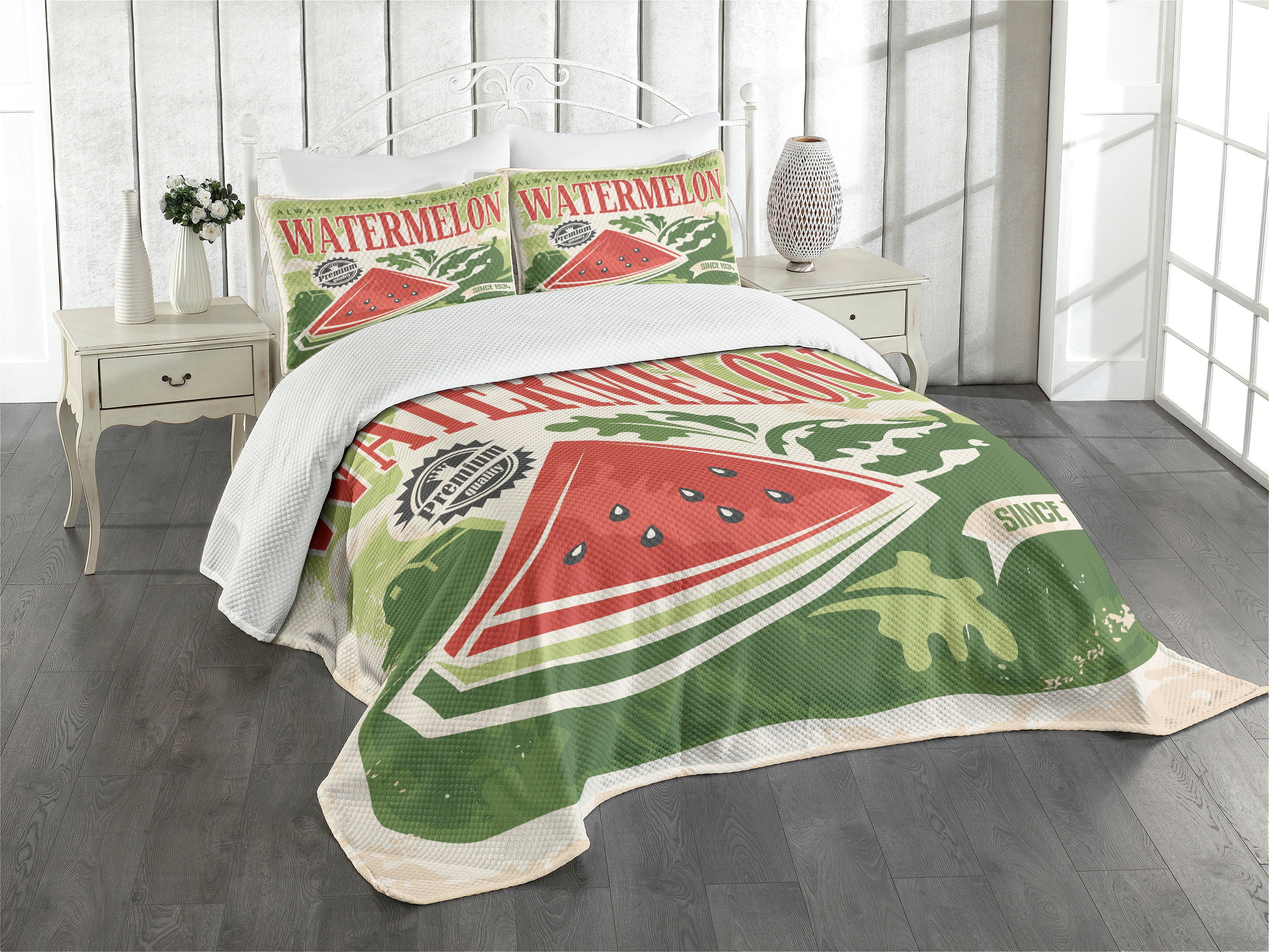 Ambesonne Vintage Quilted Bedspread Set 3 Pcs, Old Faded Funny Graphic ...