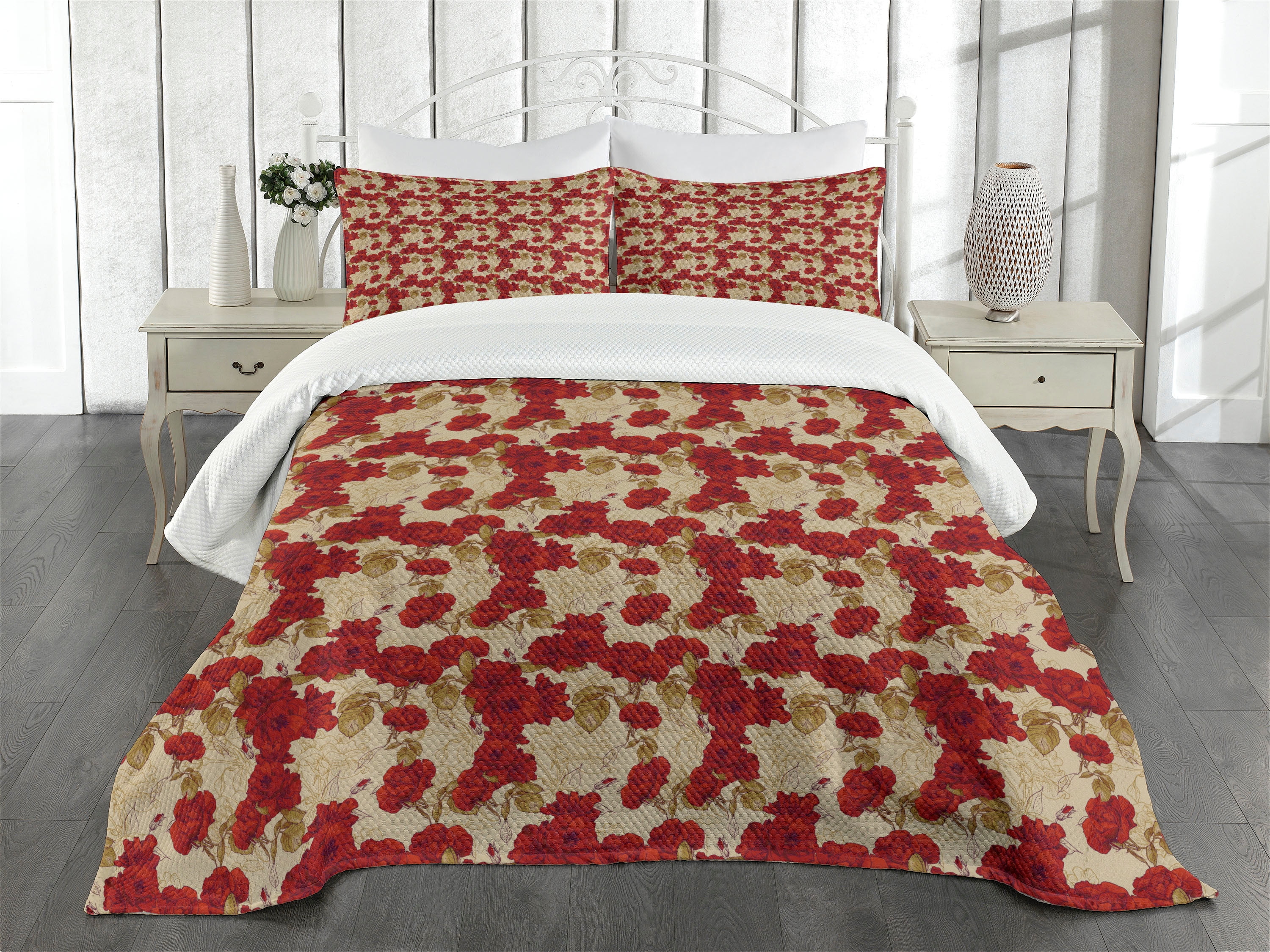 Ambesonne Vintage Quilted Bedspread Set 3 Pcs, Romantic Red Roses, King ...