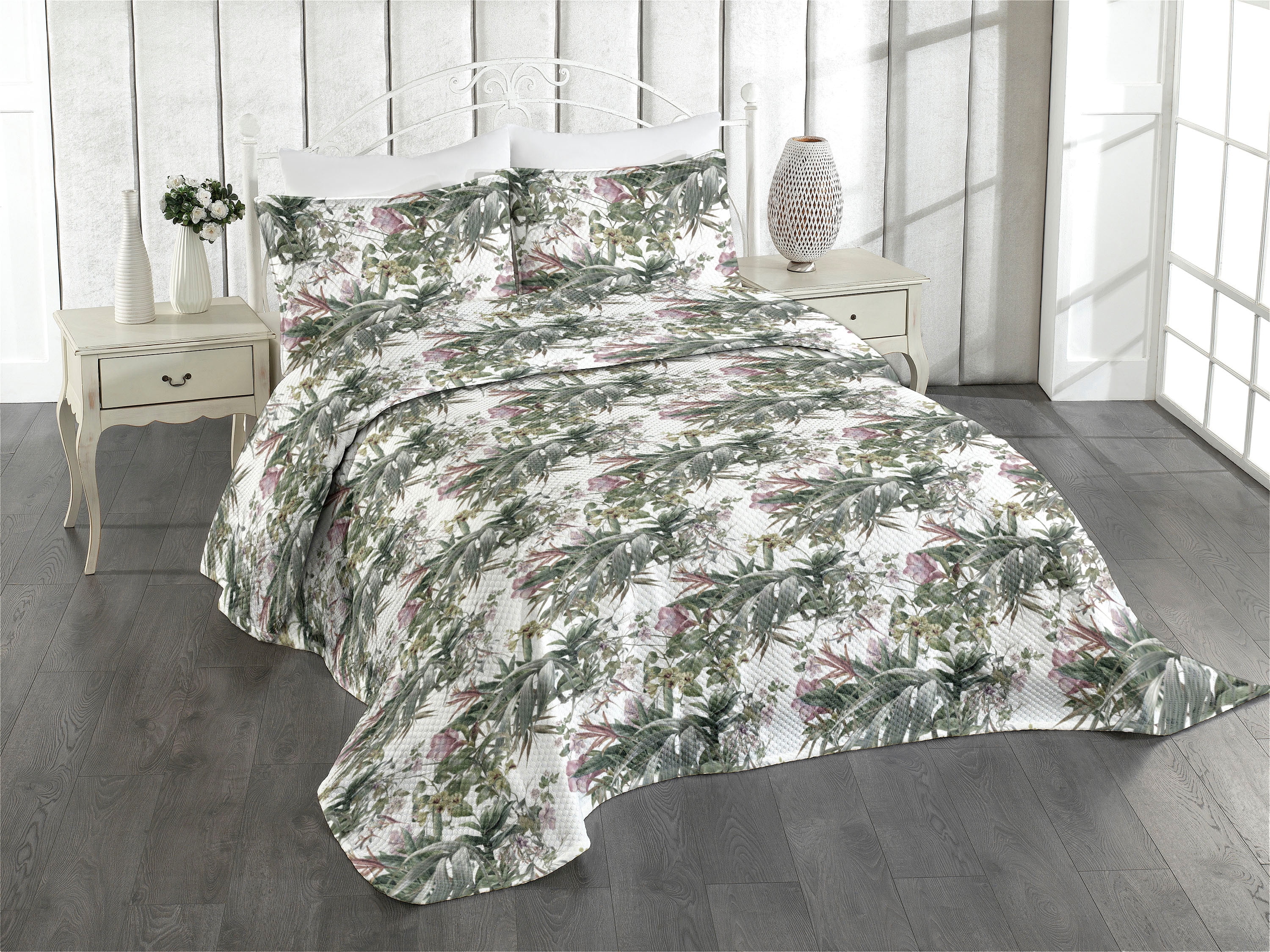 Ambesonne Vintage Quilted Coverlet 2 Pcs, Retro Bloom Exotic Leaves, Twin Size, Reseda Green and ...