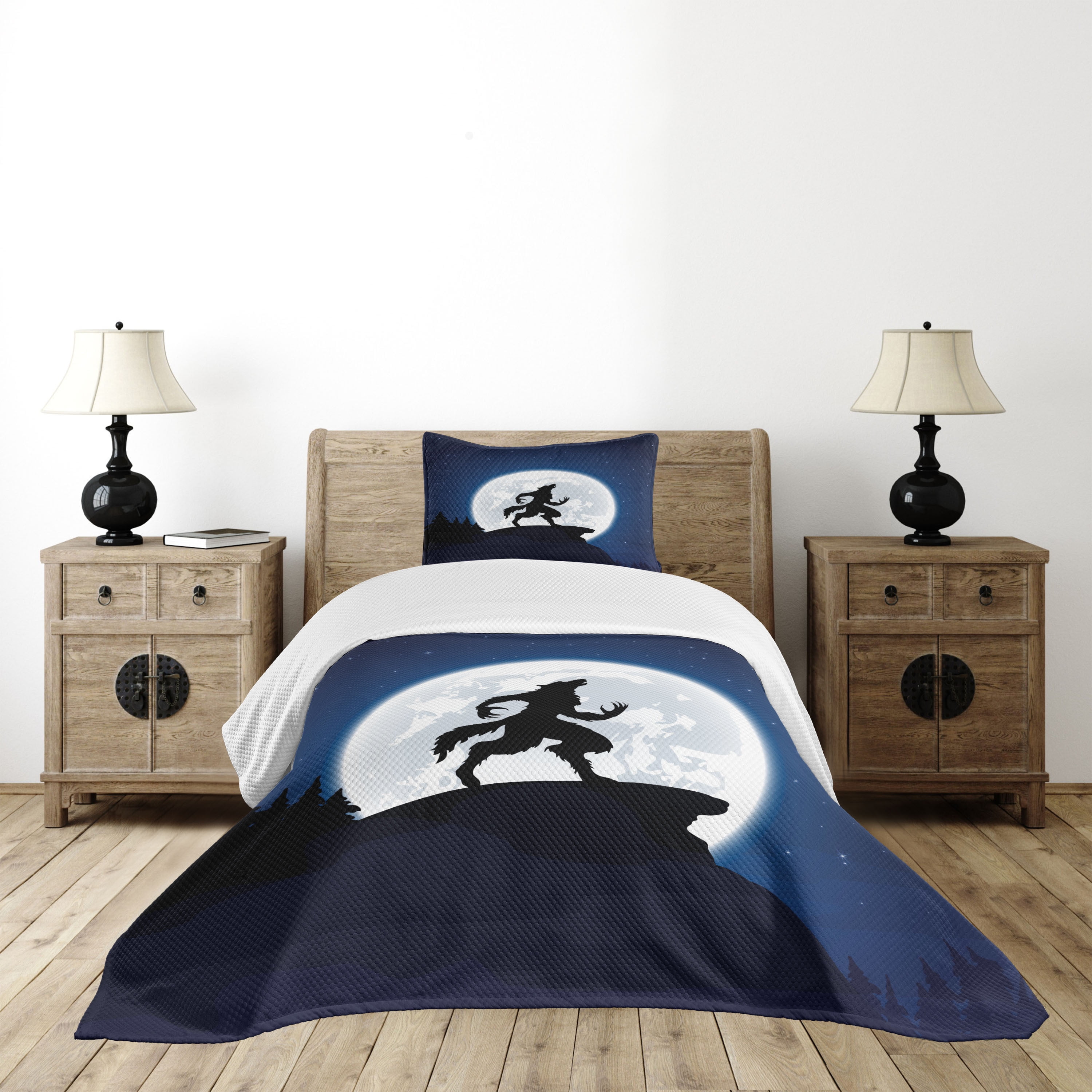 Ambesonne Wolf Quilted Bedspread Set 2 Pcs, Halloween Theme Design ...