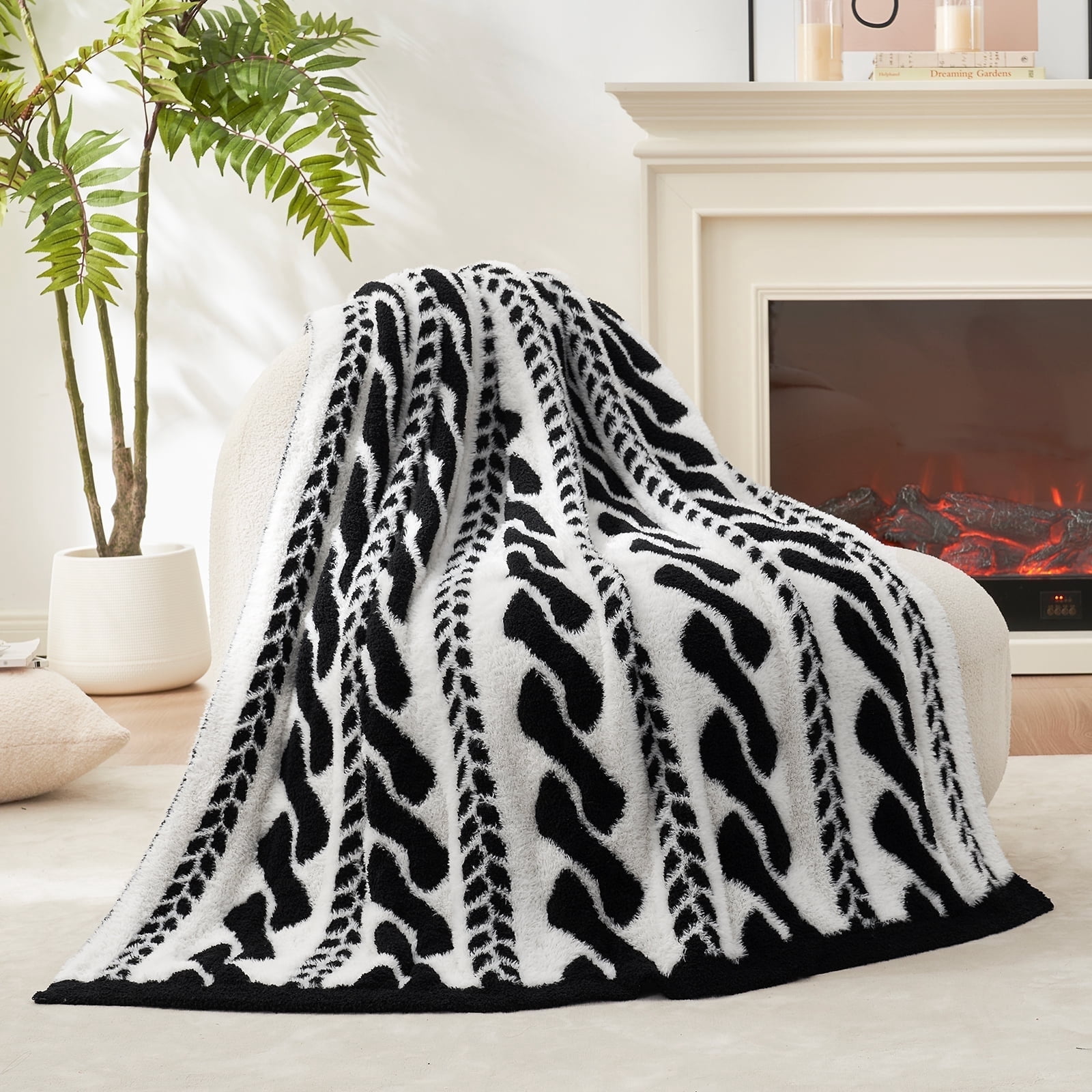 Amelie Home Reversible Soft Knit Throw – Plush Feather Yarn Blanket for ...