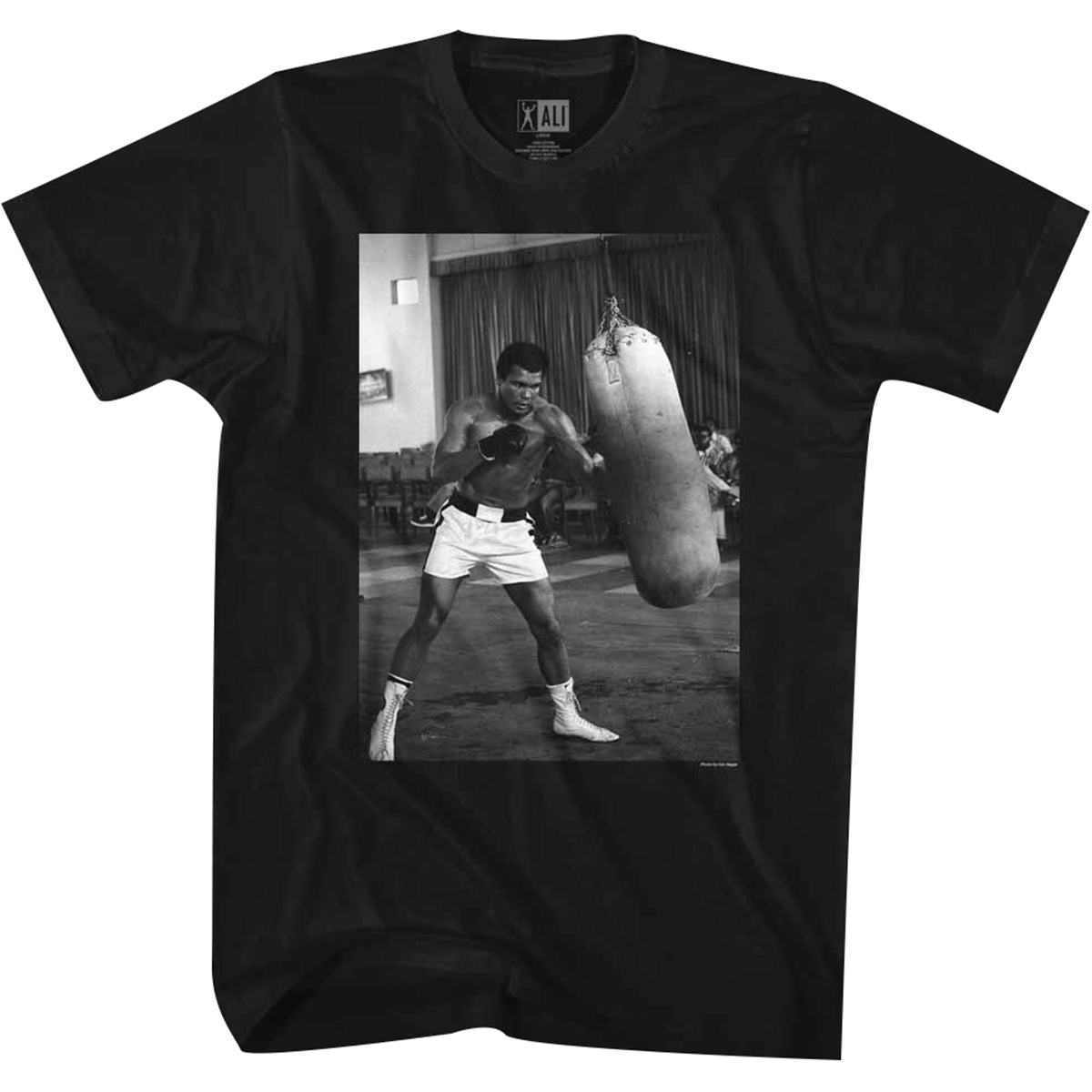 American Classics Muhammad Ali Punching Bag T-Shirt - Small - Black ...