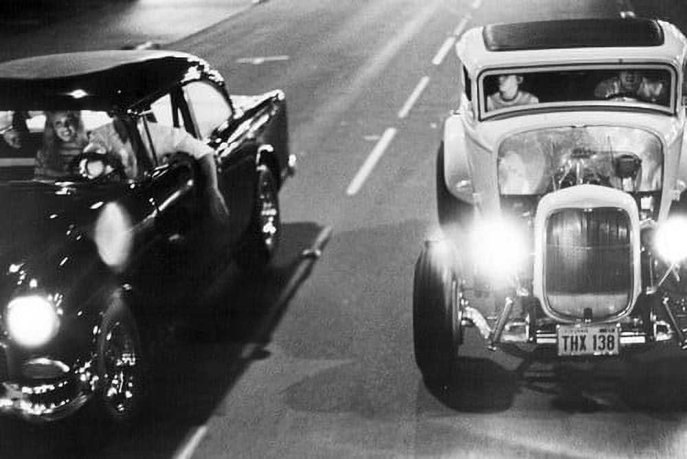 American Graffiti Milner's '32 Ford Coupe races Falfa's '55 Chevy down ...