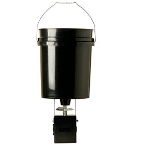 Hanging Deer Feeders - Walmart.com