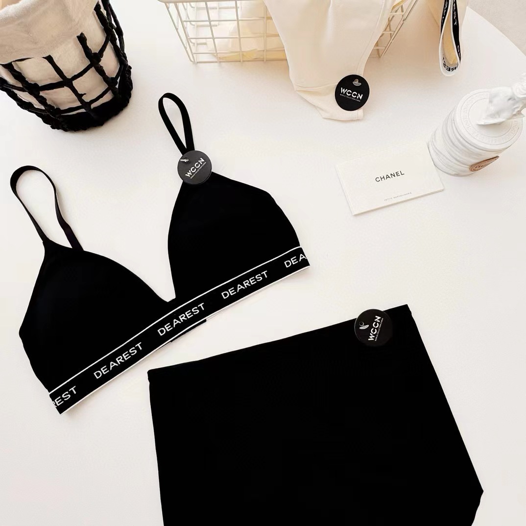 American Simple and Stylish Casual Sports Underwear Sexy Triangle Cup ...