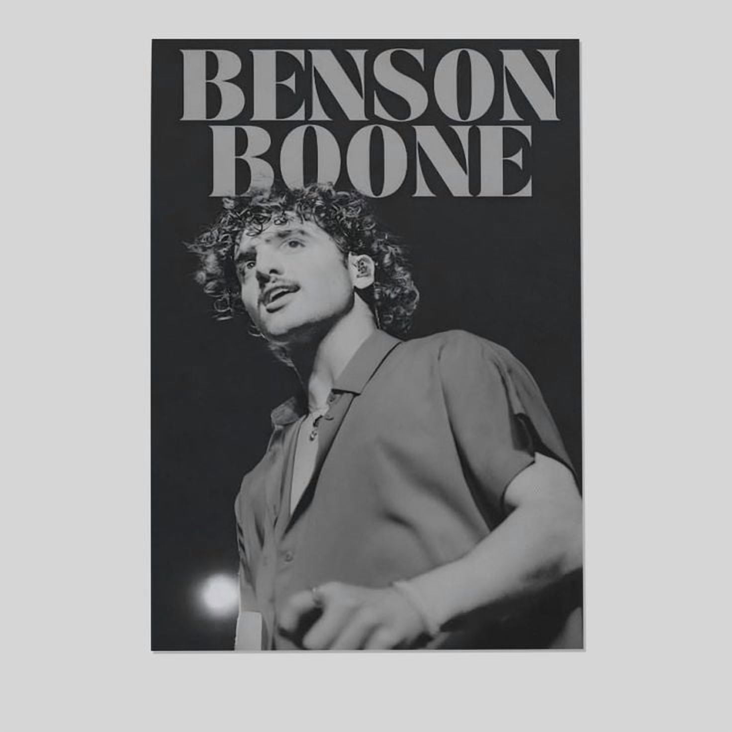 American Singer Songwriter Benson Boone Canvas Aesthetic And Decor ...