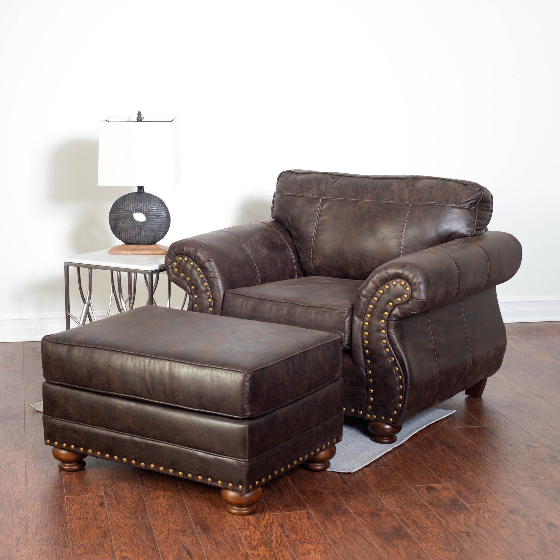 American Traditional Seating Set | For Use in Primary Living Rooms ...