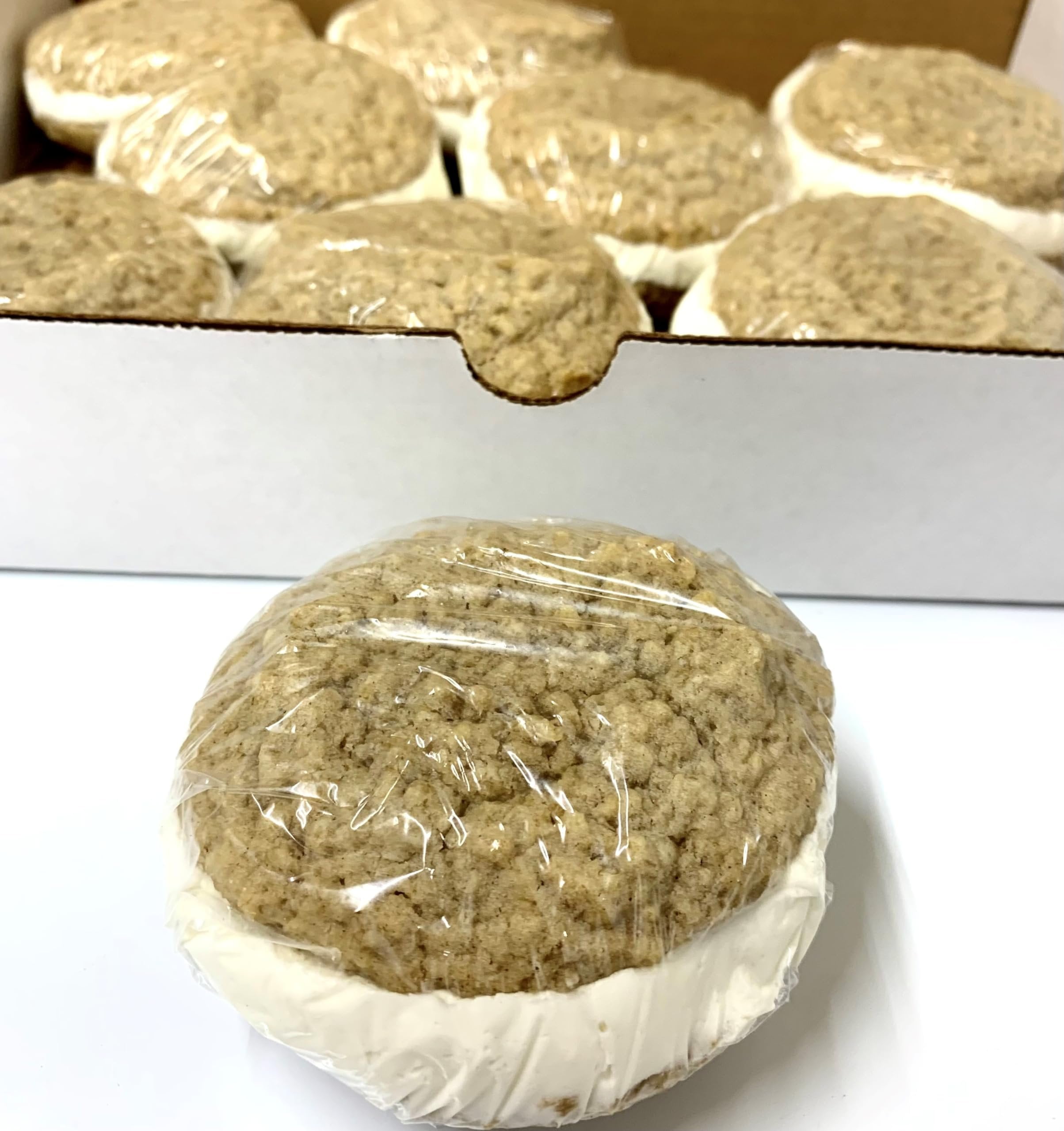 AmishTastes Shady Maple Homemade 9ct Oatmeal Whoopie Pies - Walmart.com